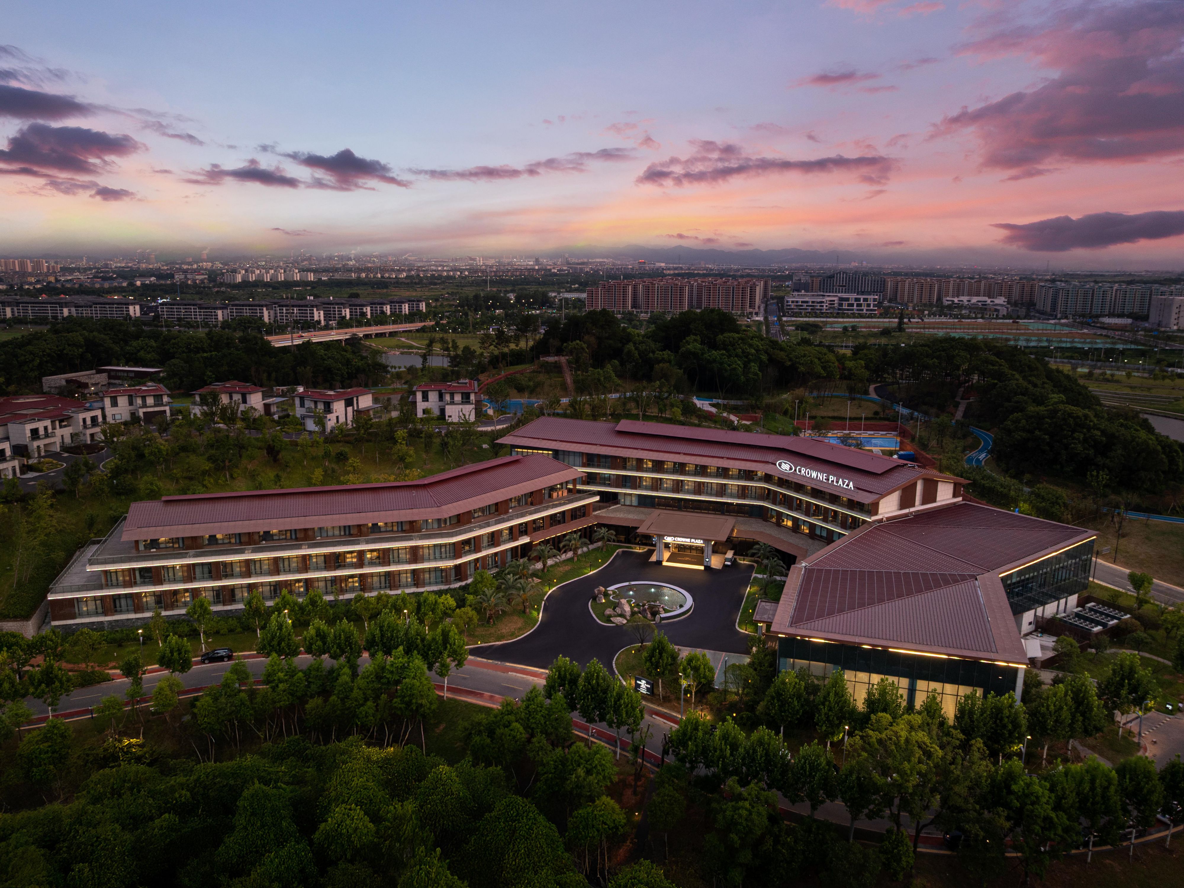 Things to do in Quzhou near Crowne Plaza Quzhou Hotel