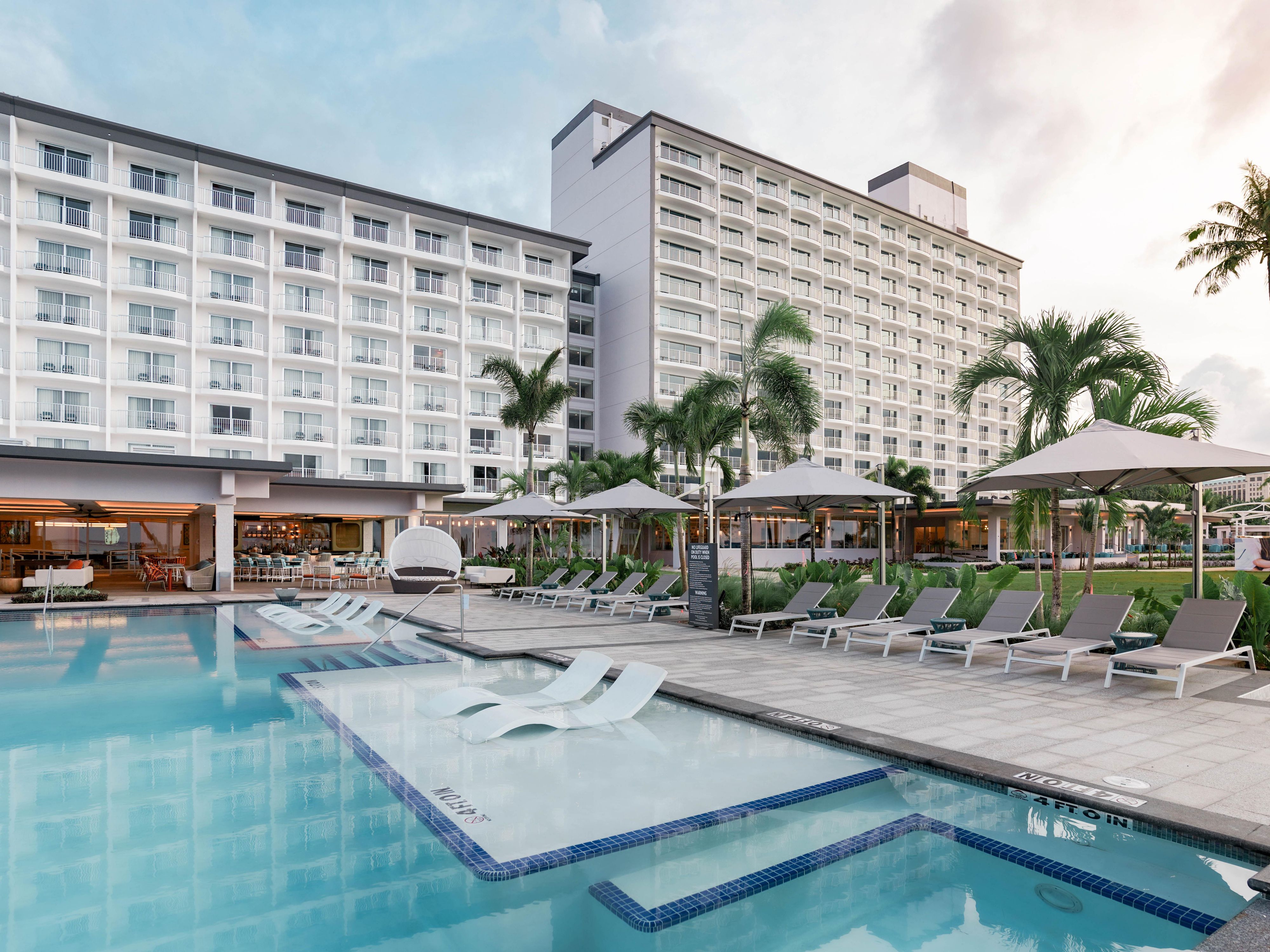 Oceanfront Resort in Tumon | Crowne Plaza Resort Guam