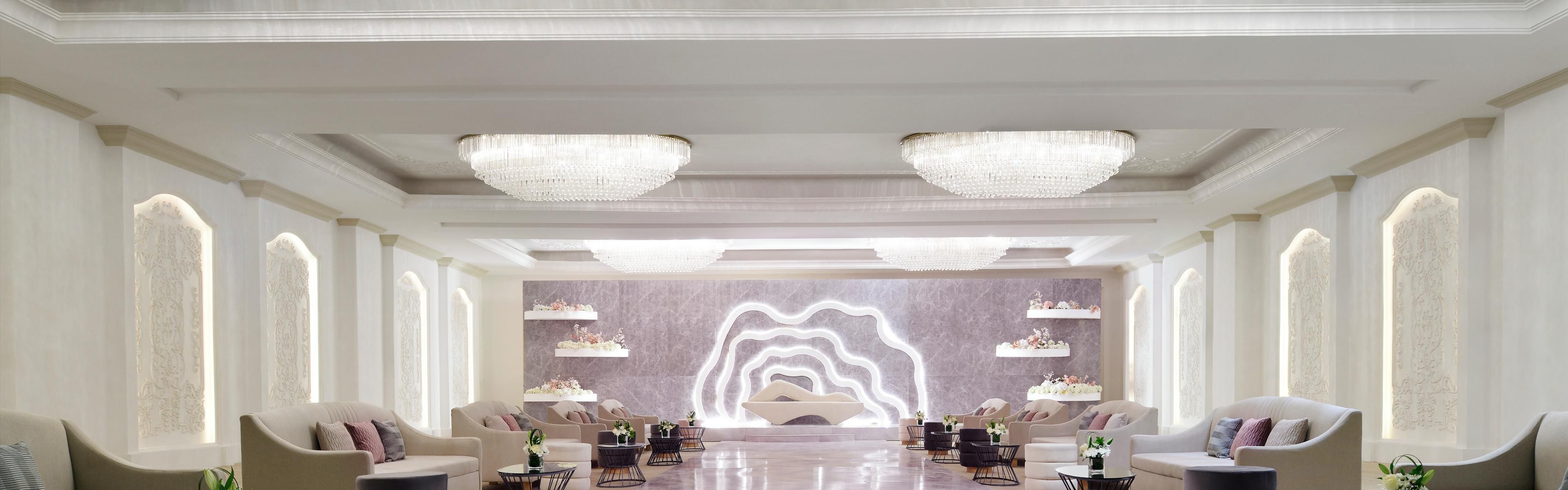 Crowne Plaza Riyadh Al Waha - Hotel Meeting Rooms for Rent