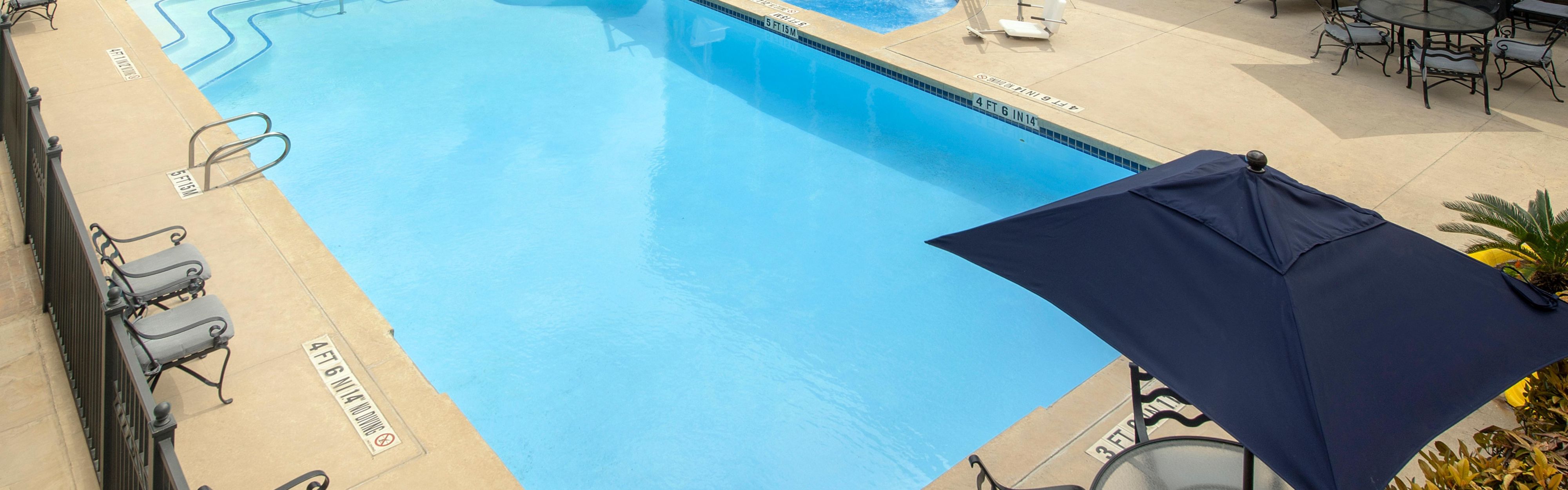 Crowne Plaza San Antonio Airport - Business Hotel, Best Price Guarantee