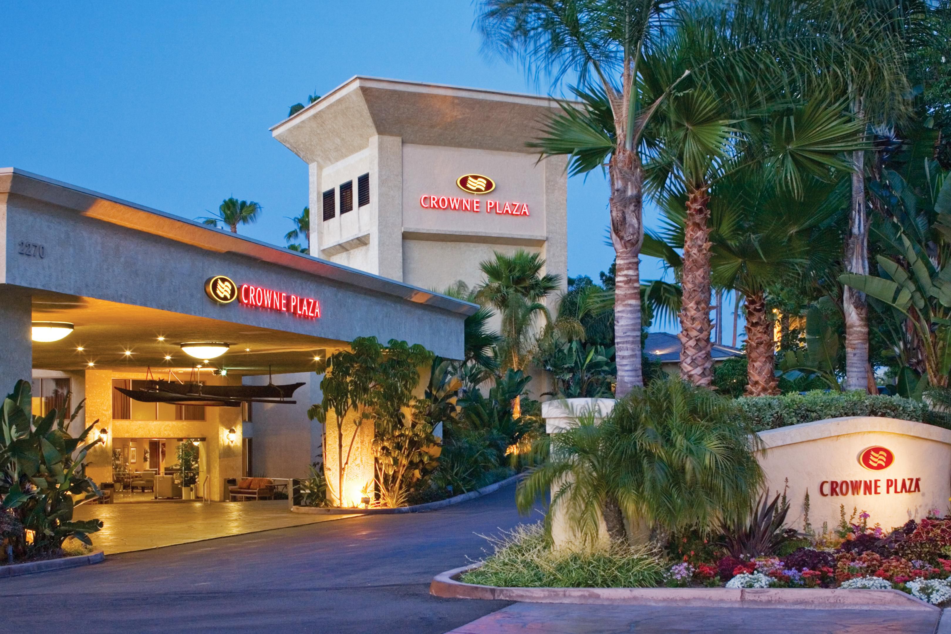 Hotels in Mission Valley San Diego | Crowne Plaza San Diego - Mission ...