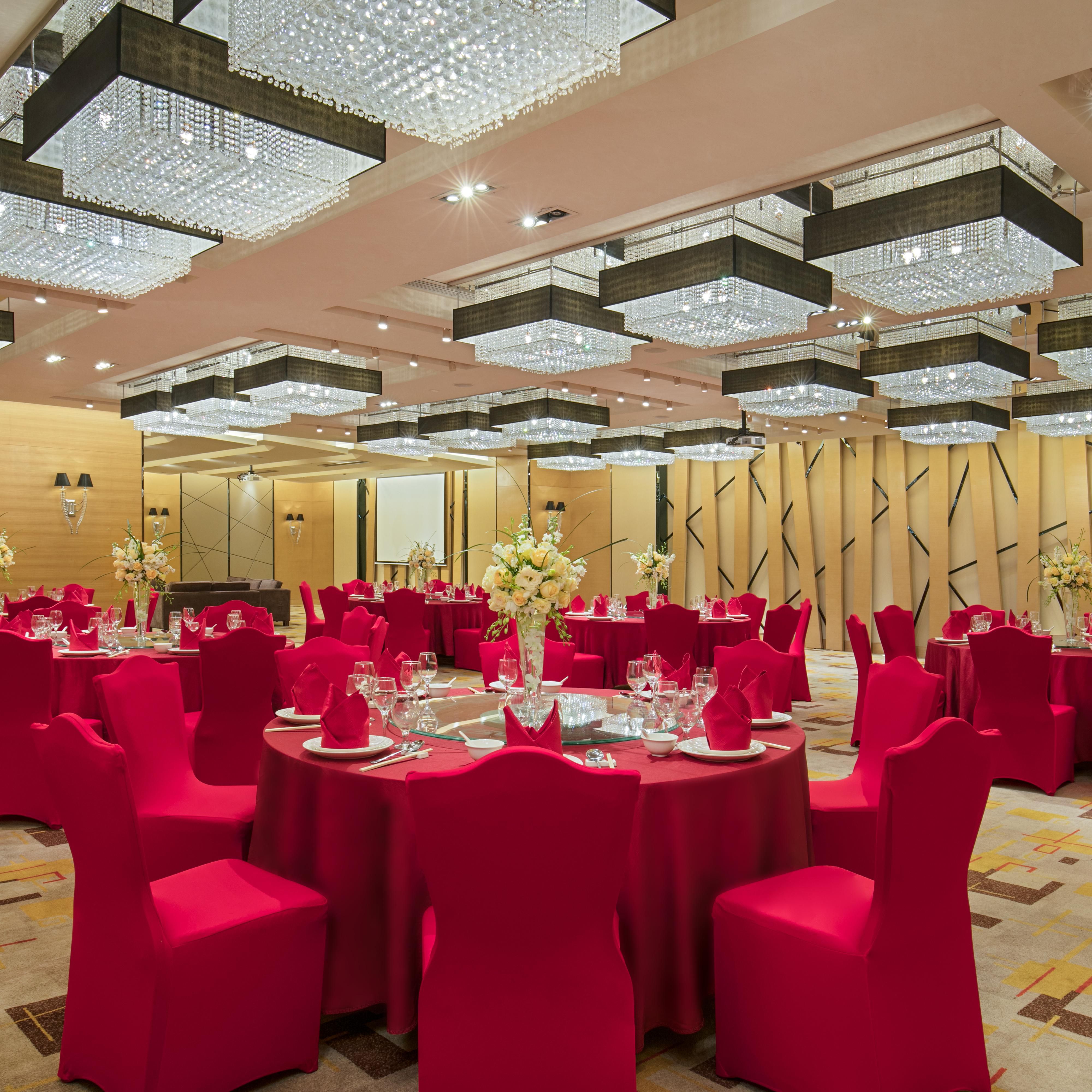 Hotels Near Dafen Oil Painting Village | Crowne Plaza Shenzhen Longgang City Centre