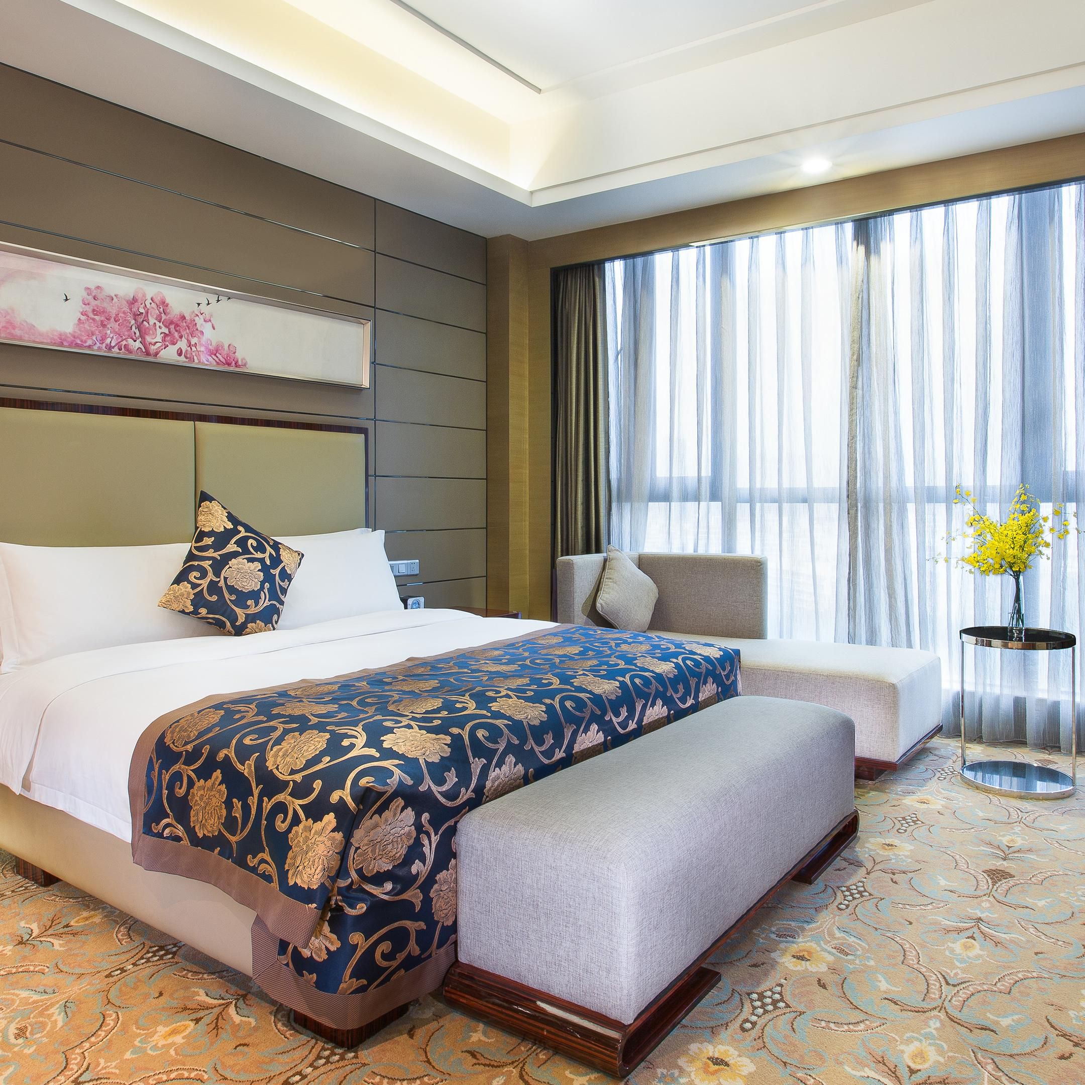Hotels Near Dafen Oil Painting Village | Crowne Plaza Shenzhen Longgang City Centre