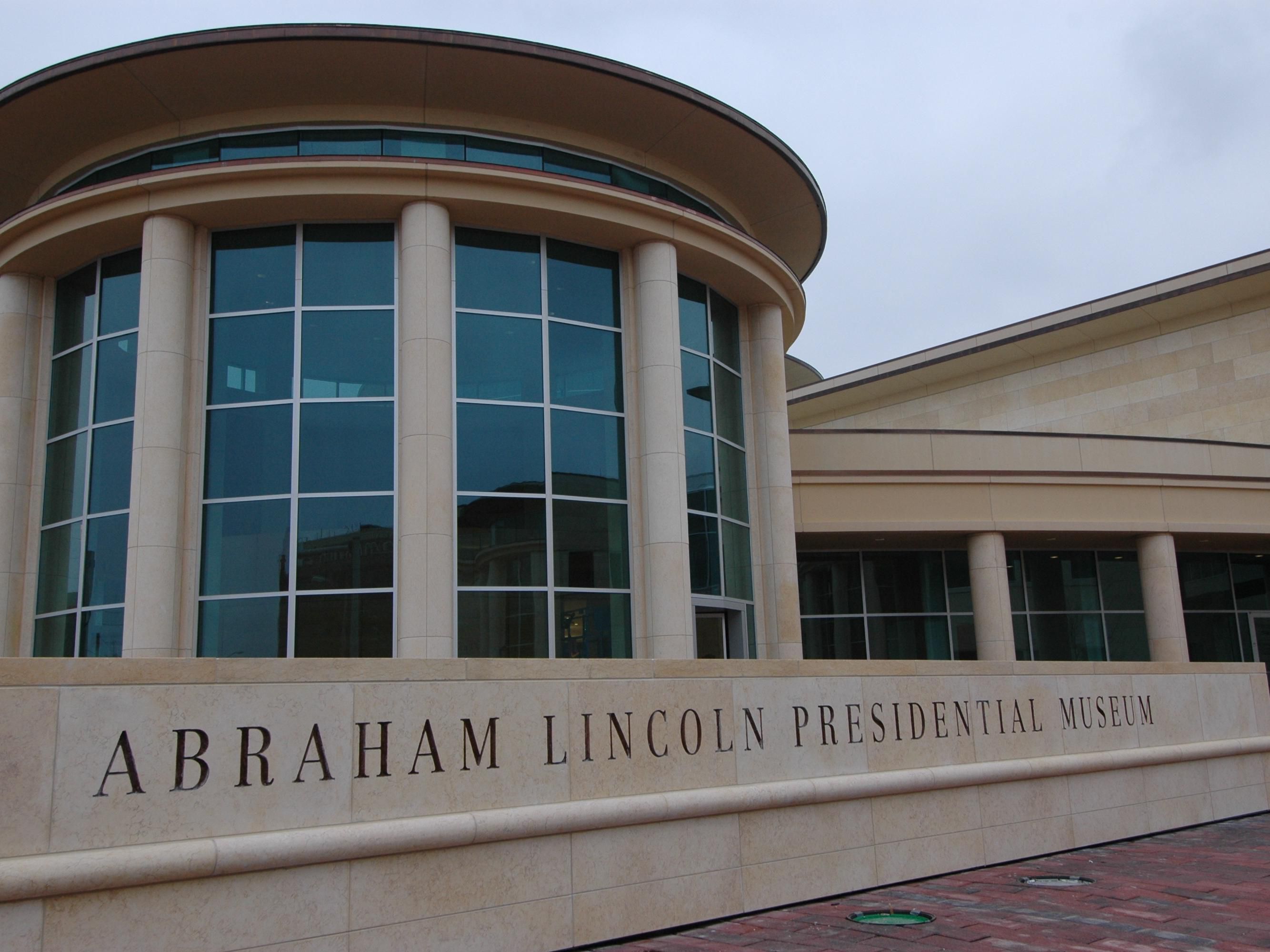 Springfield Hotel Illinois | Crowne Plaza Springfield - Convention CTR