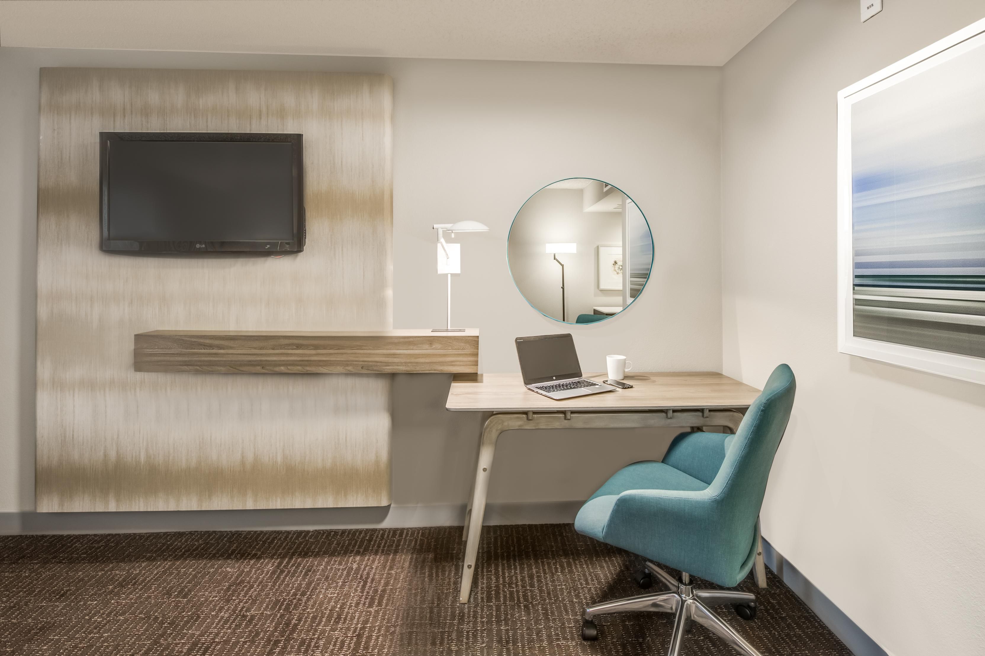 Crowne Plaza Suites Arlington - Ballpark - Stadium - Arlington, United ...