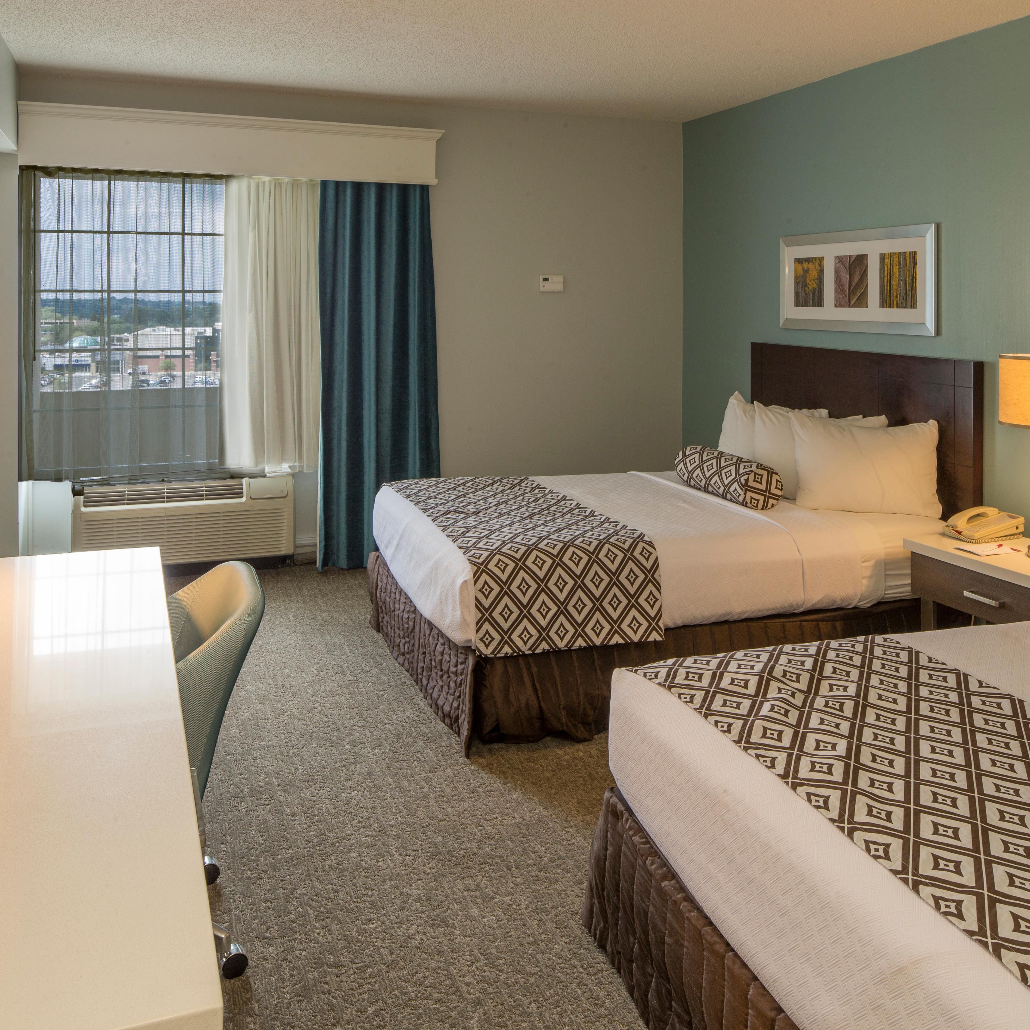 Hotel Suites in Pittsburgh, PA | Crowne Plaza Suites Pittsburgh South
