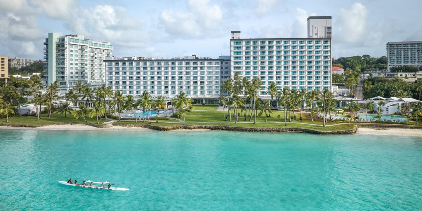 Oceanfront Resort in Tumon | Crowne Plaza Resort Guam