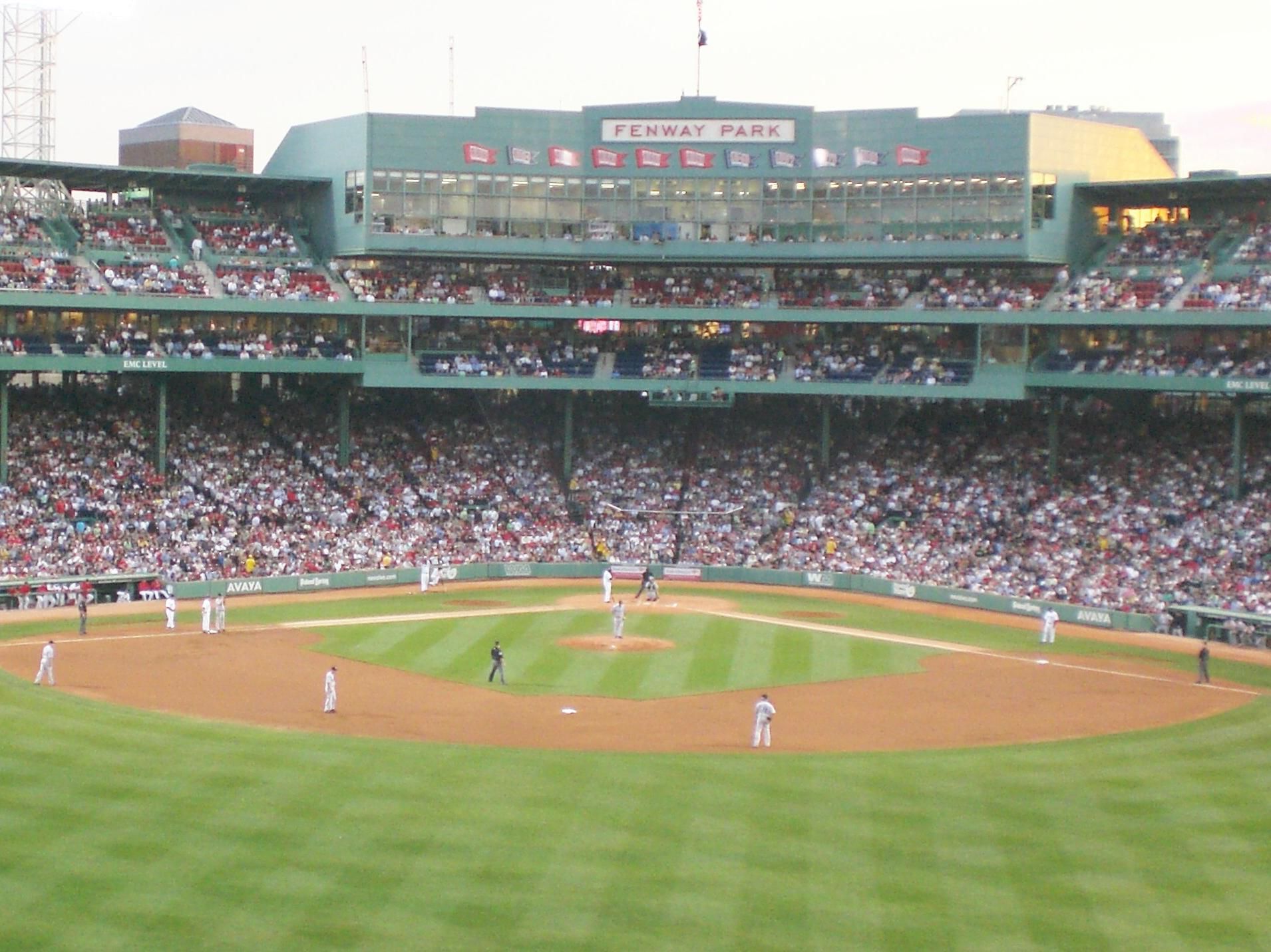 Pet-Friendly Hotel near Boston | Crowne Plaza Boston - Woburn