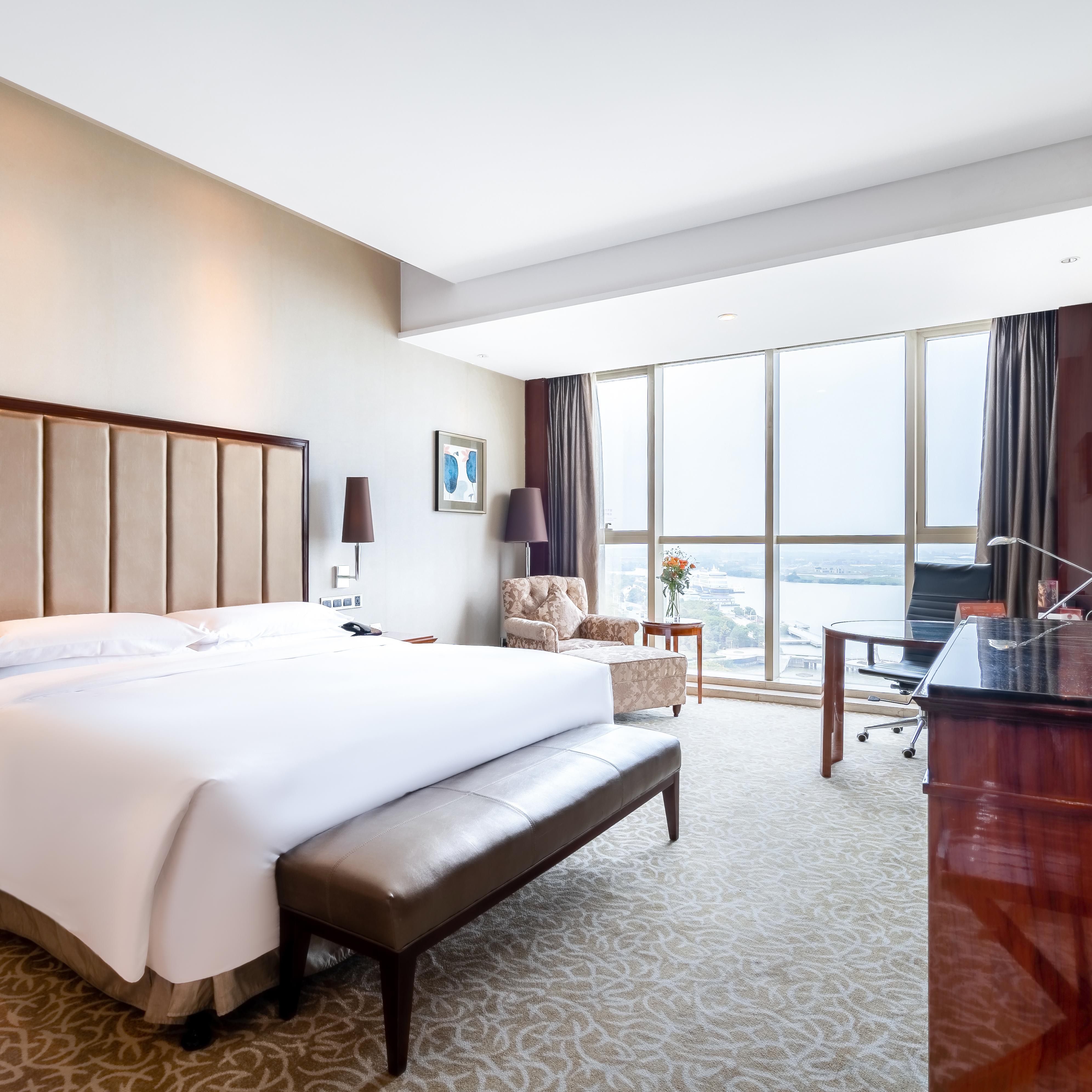 Crowne Plaza Zhenjiang