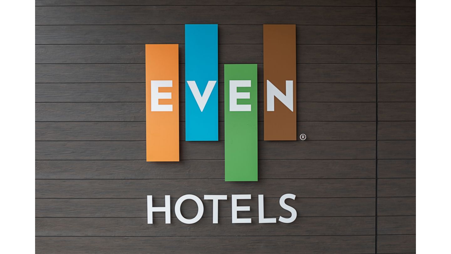 Even Hotels Logo