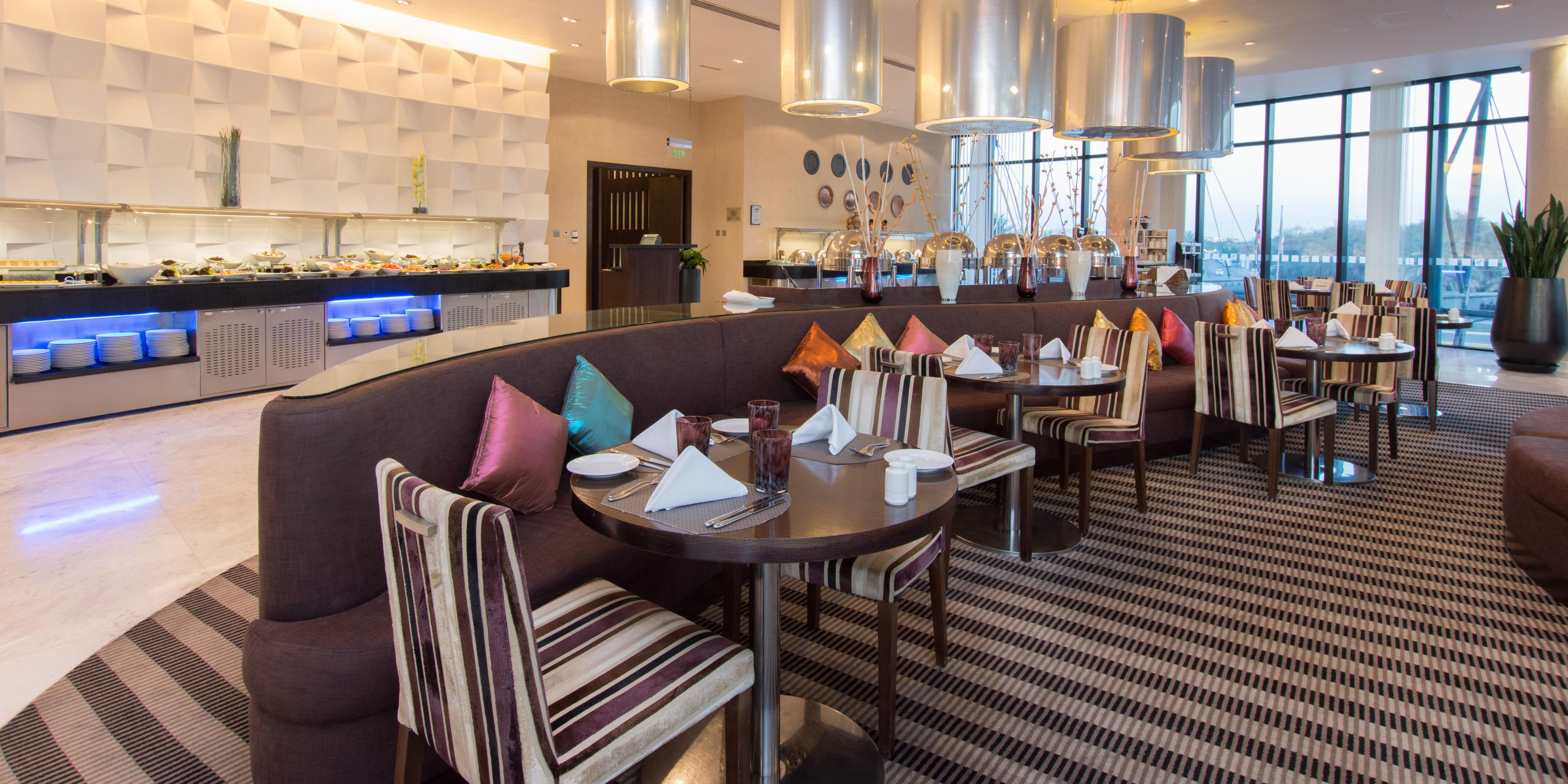 Restaurants Near Holiday Inn Abu Dhabi
