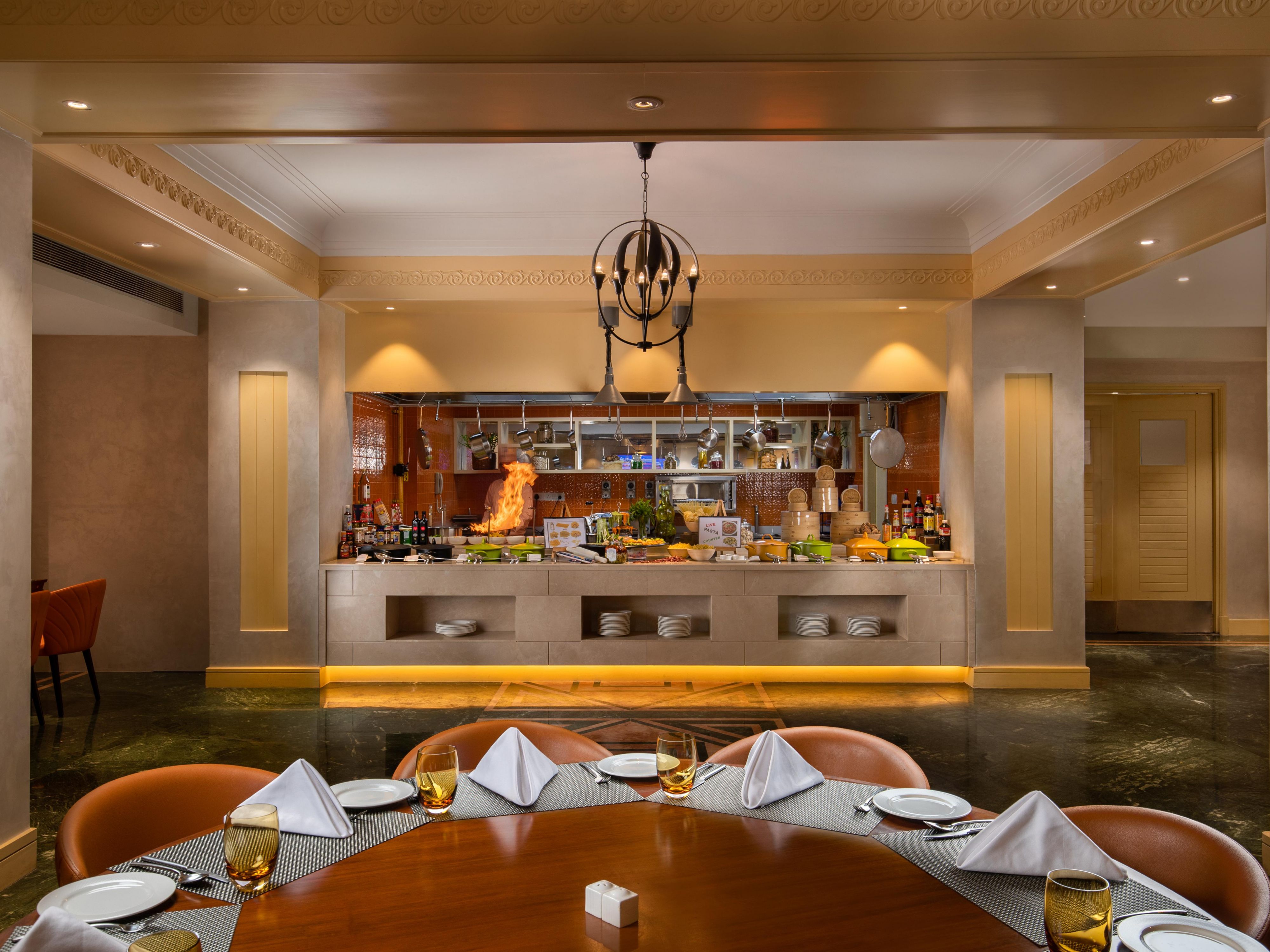 Hotel in Agra | Holiday Inn Agra MG Road Hotel