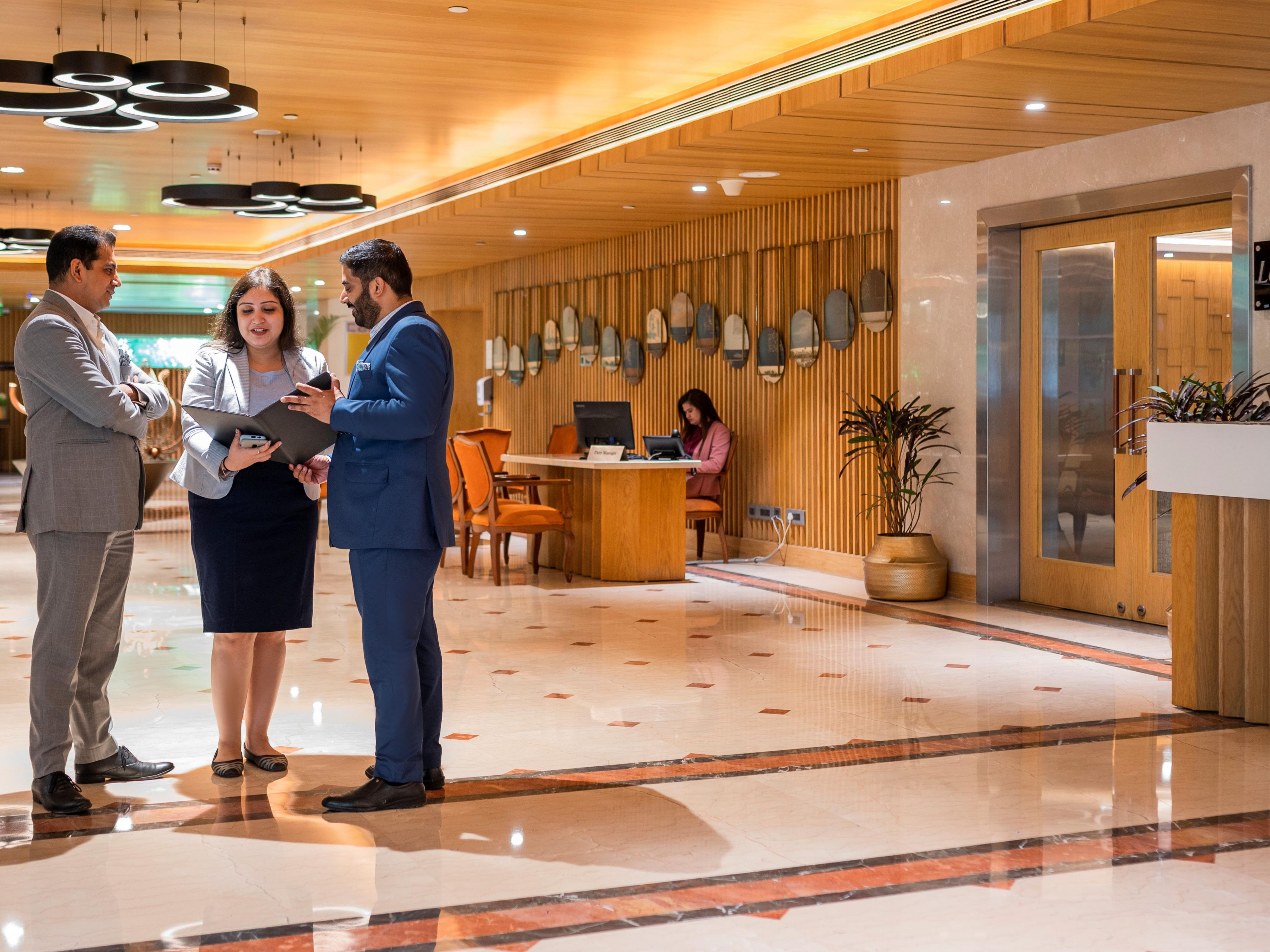 Hotel in Agra | Holiday Inn Agra MG Road Hotel