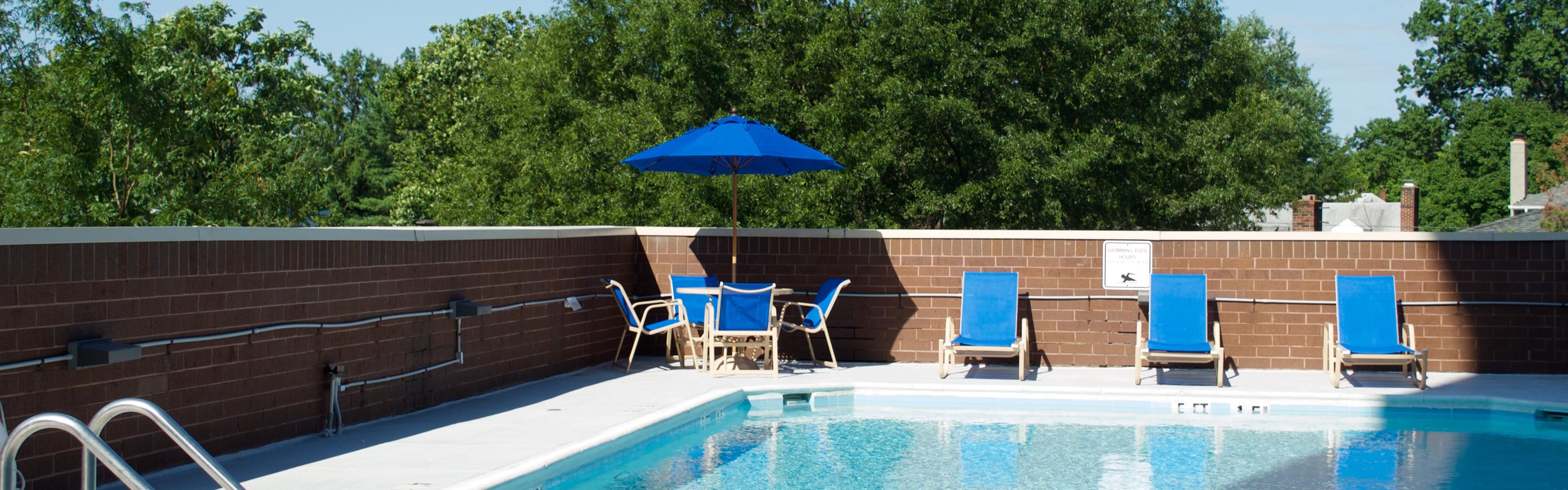 Holiday Inn Arlington At Ballston - Free Internet & More