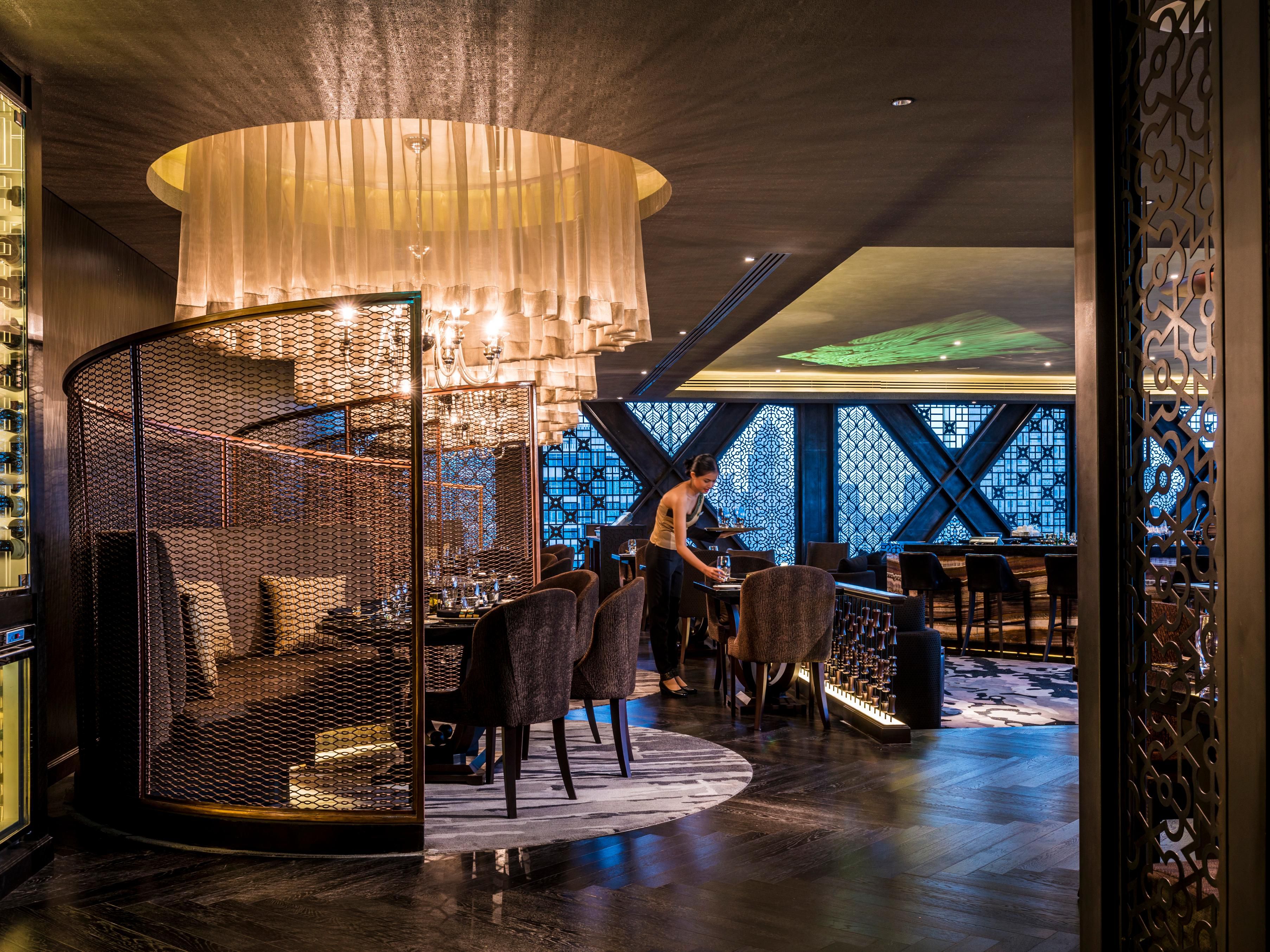 Holiday Inn Bangkok Sukhumvit | Centrally located in Sukhumvit area