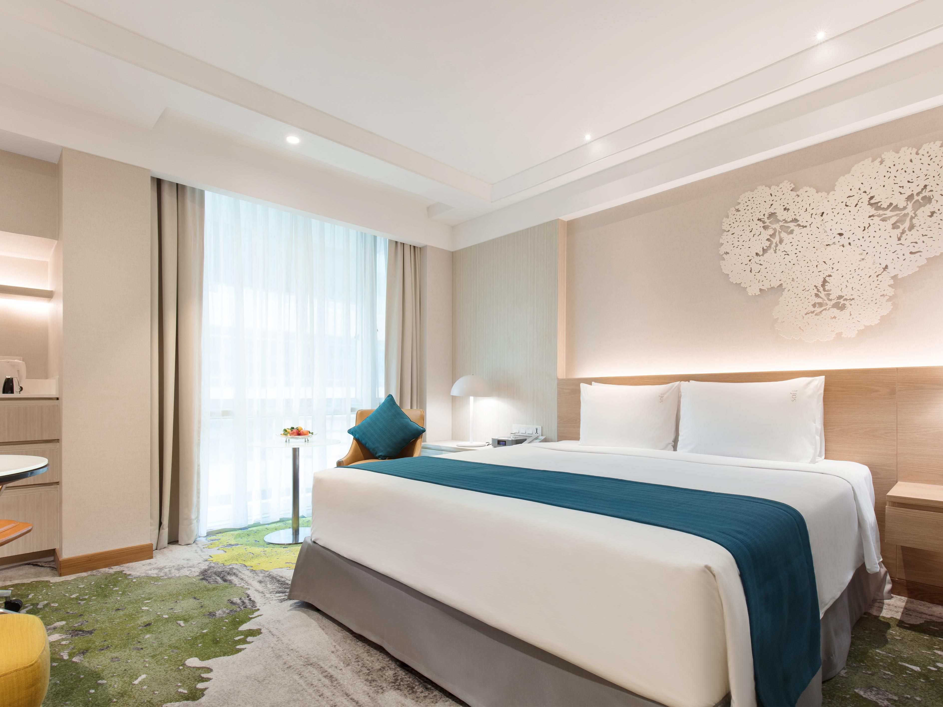 Bangkok Hotel City Centre | Holiday Inn Bangkok Hotel by IHG