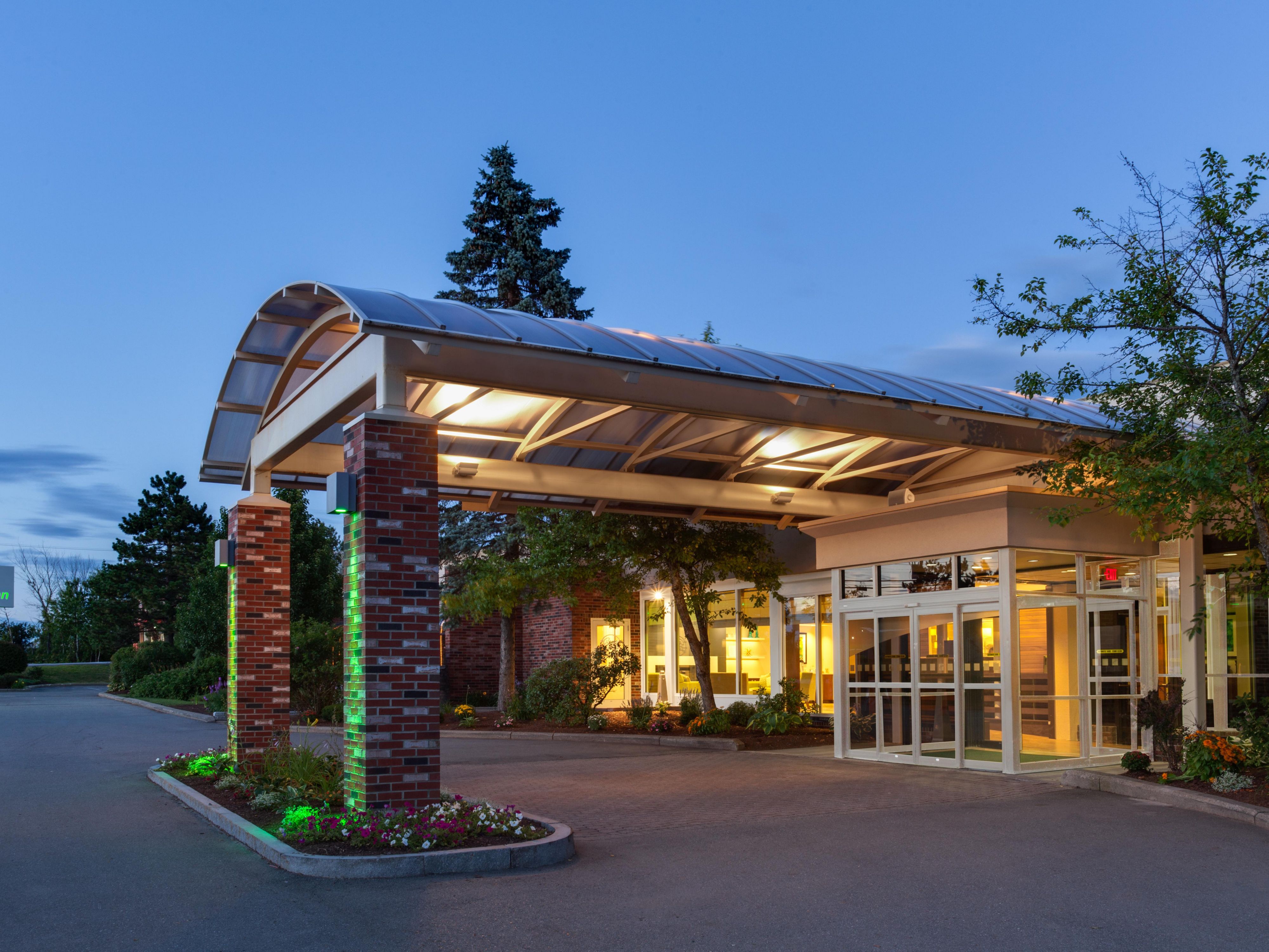 Affordable Hotel in Bangor, Maine | Holiday Inn Bangor
