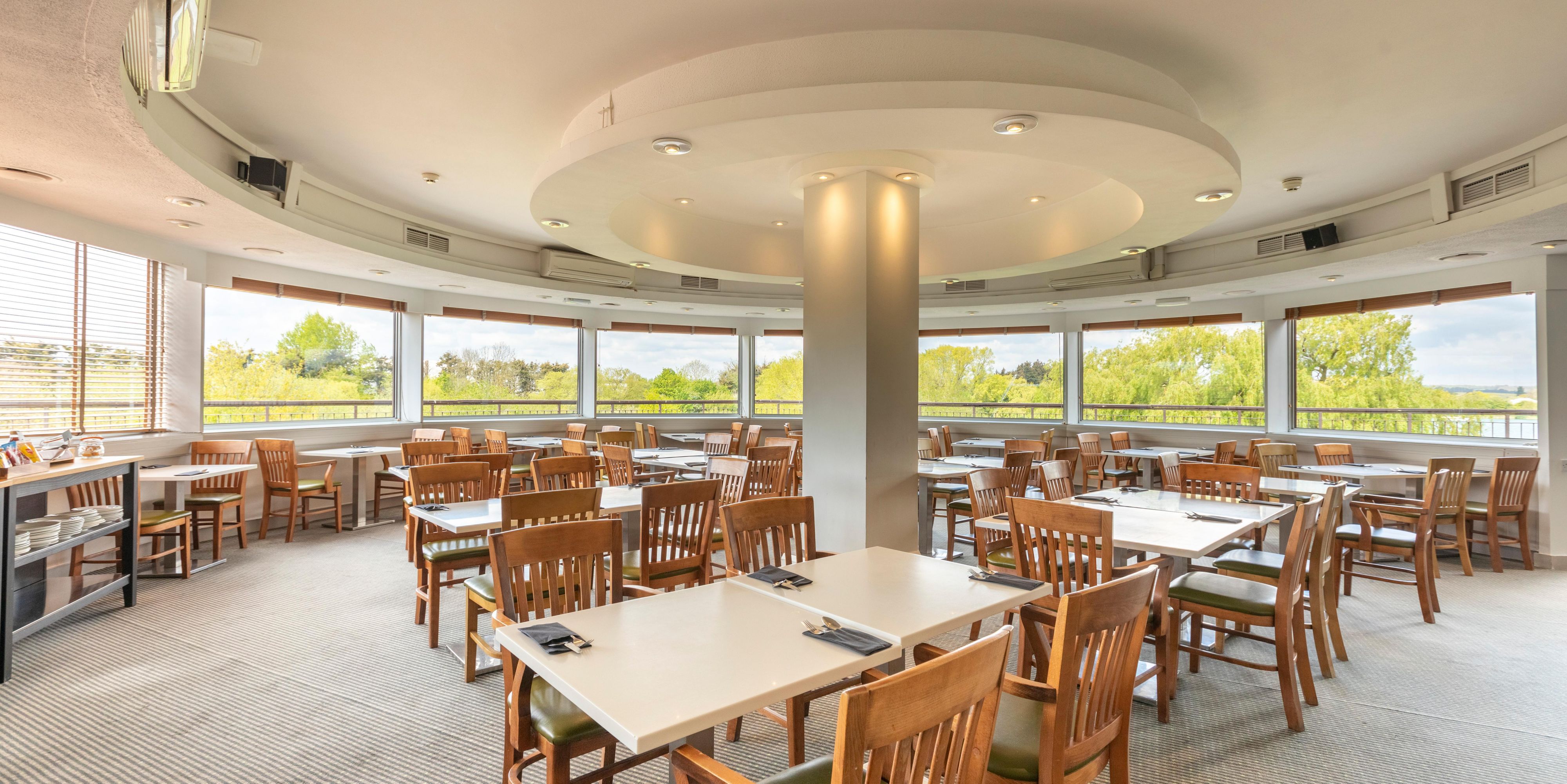 Restaurants Near Holiday Inn Basildon