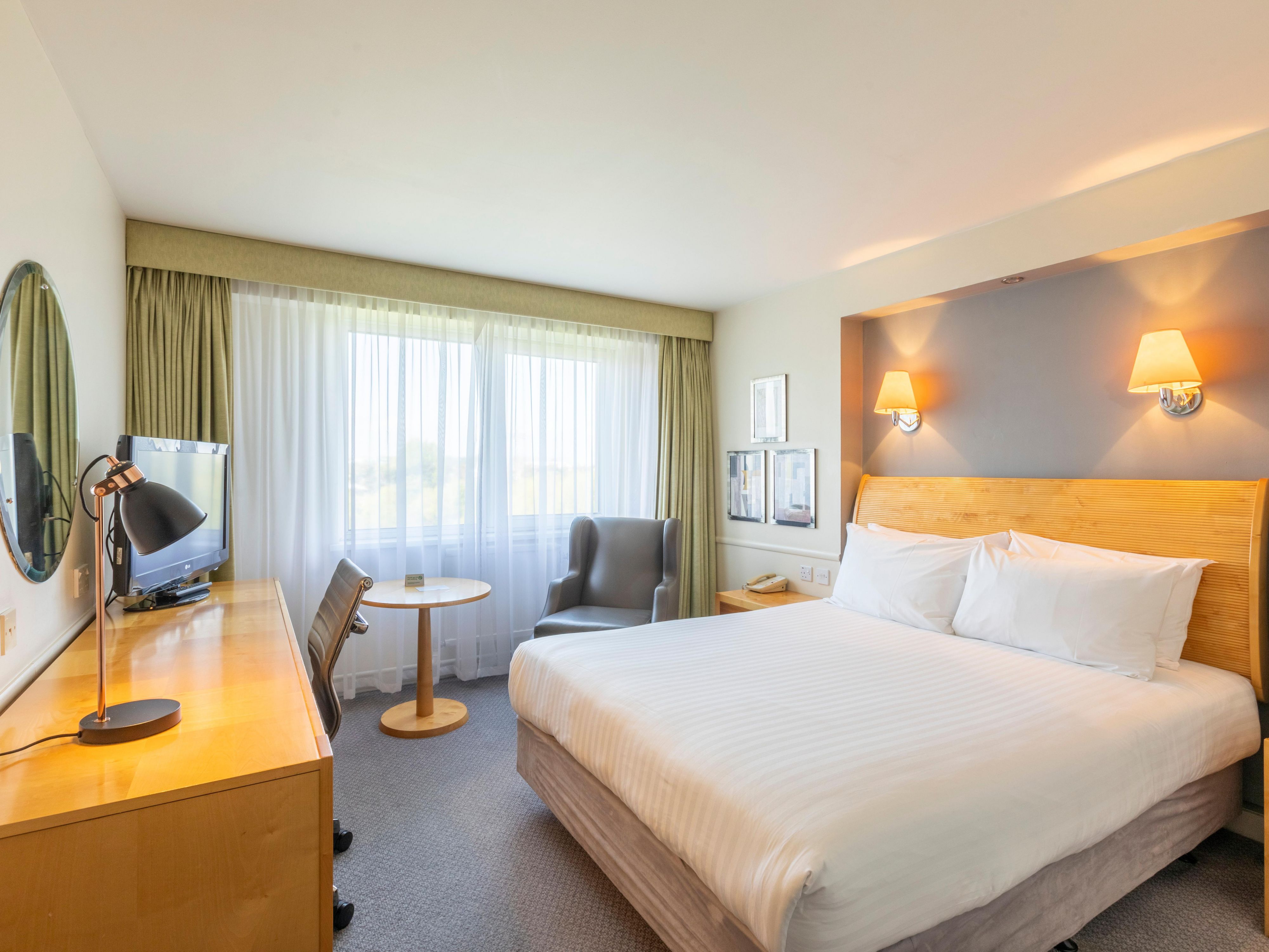 Hotels Near Basildon: Holiday Inn Hotel Basildon