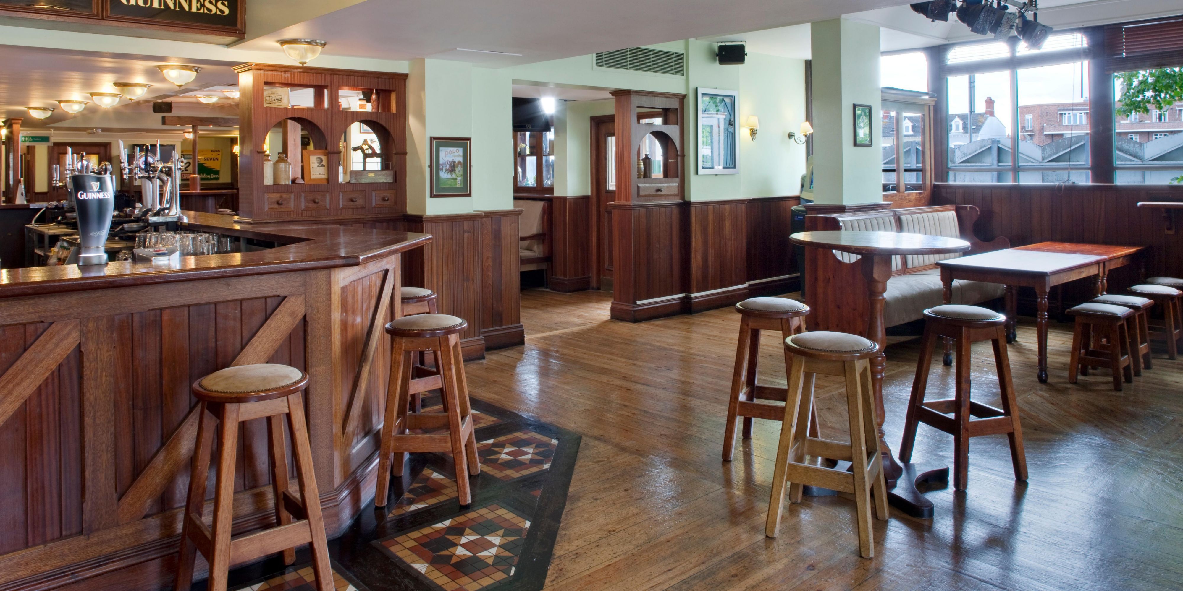 Restaurants Near Holiday Inn Cardiff City Centre