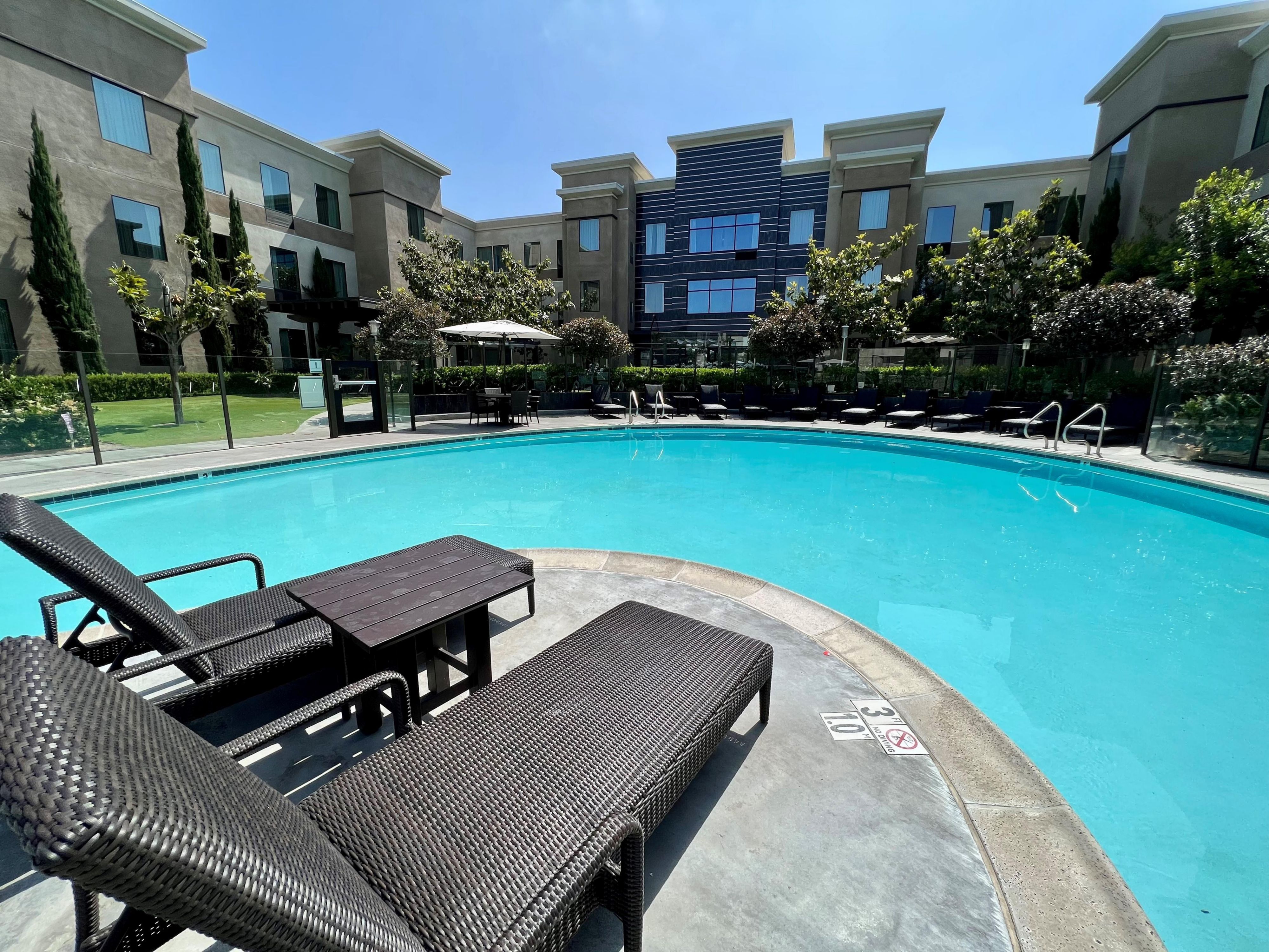 Holiday Inn Carlsbad - San Diego - Free Internet & More
