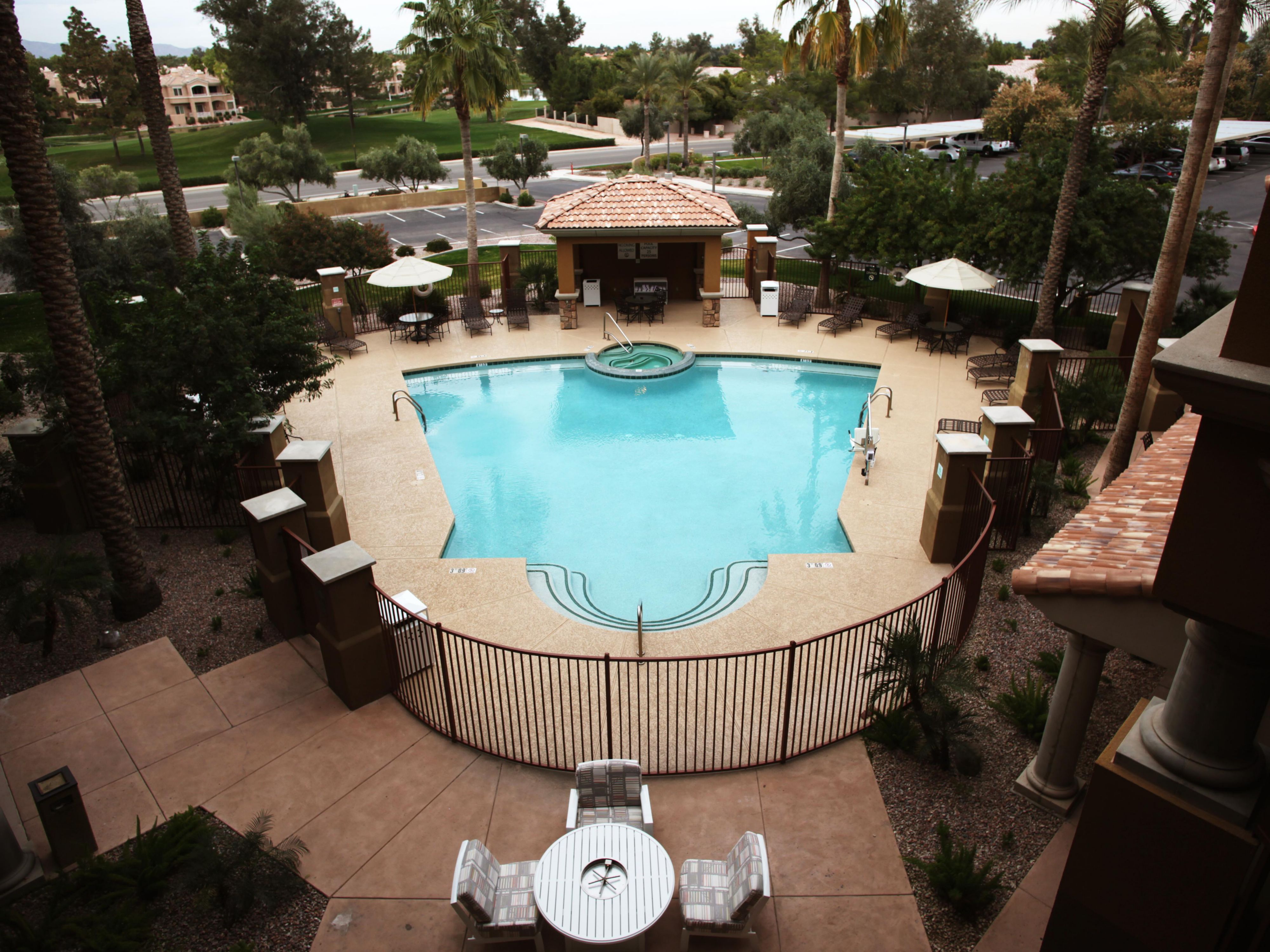 Holiday Inn Phoenix - Chandler - Free Internet & More
