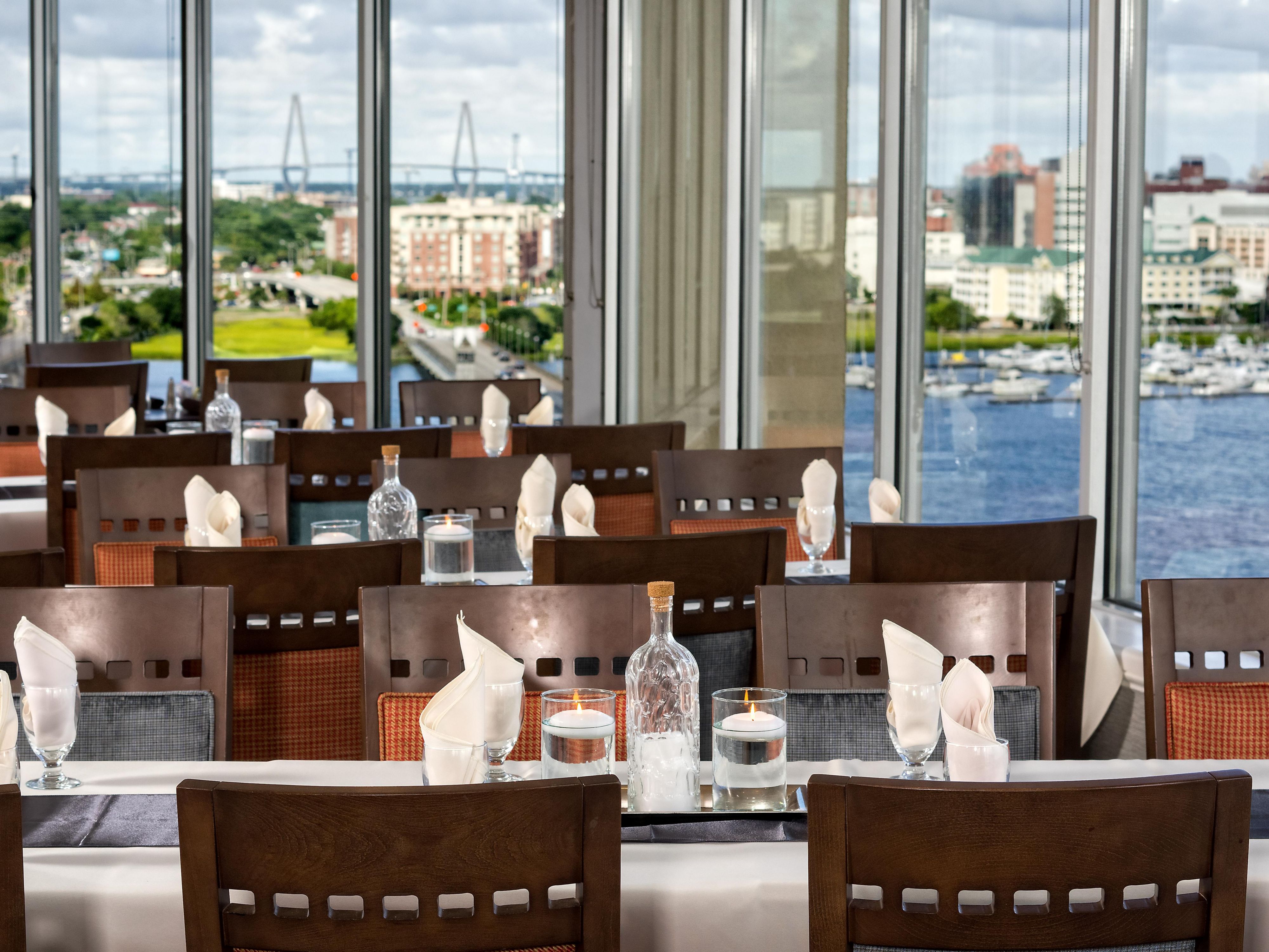 Charleston Restaurant | Holiday Inn Charleston-Riverview