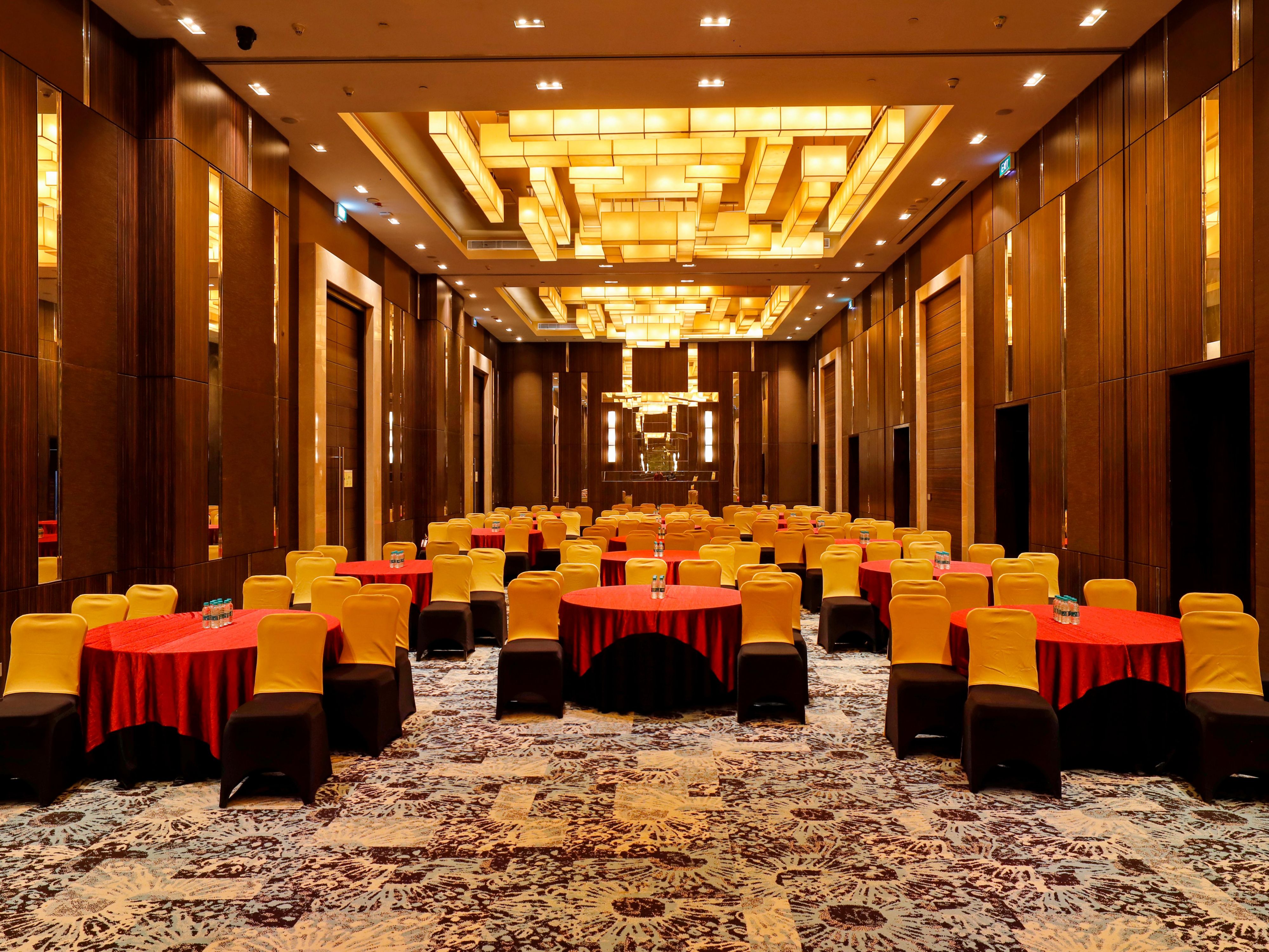 Hotel in Chennai | Holiday Inn Chennai OMR IT Expressway Hotel