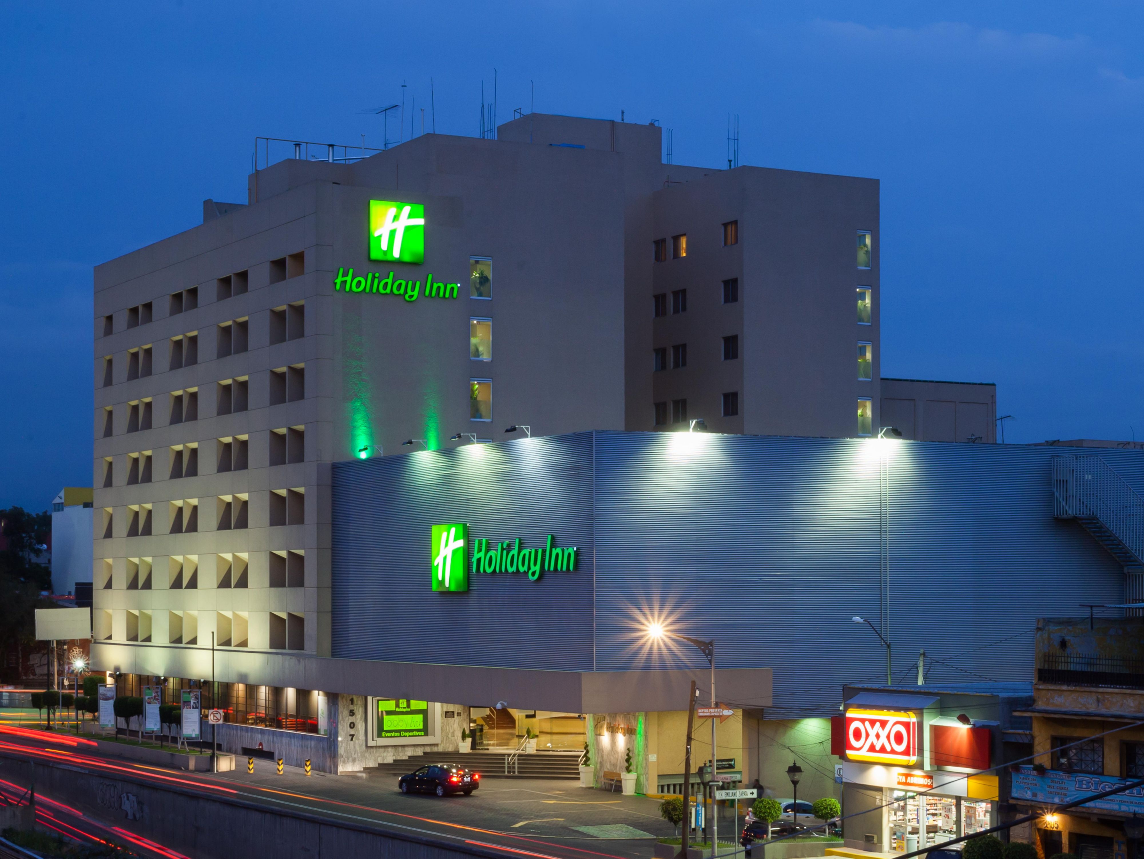 Hotel holiday inn store