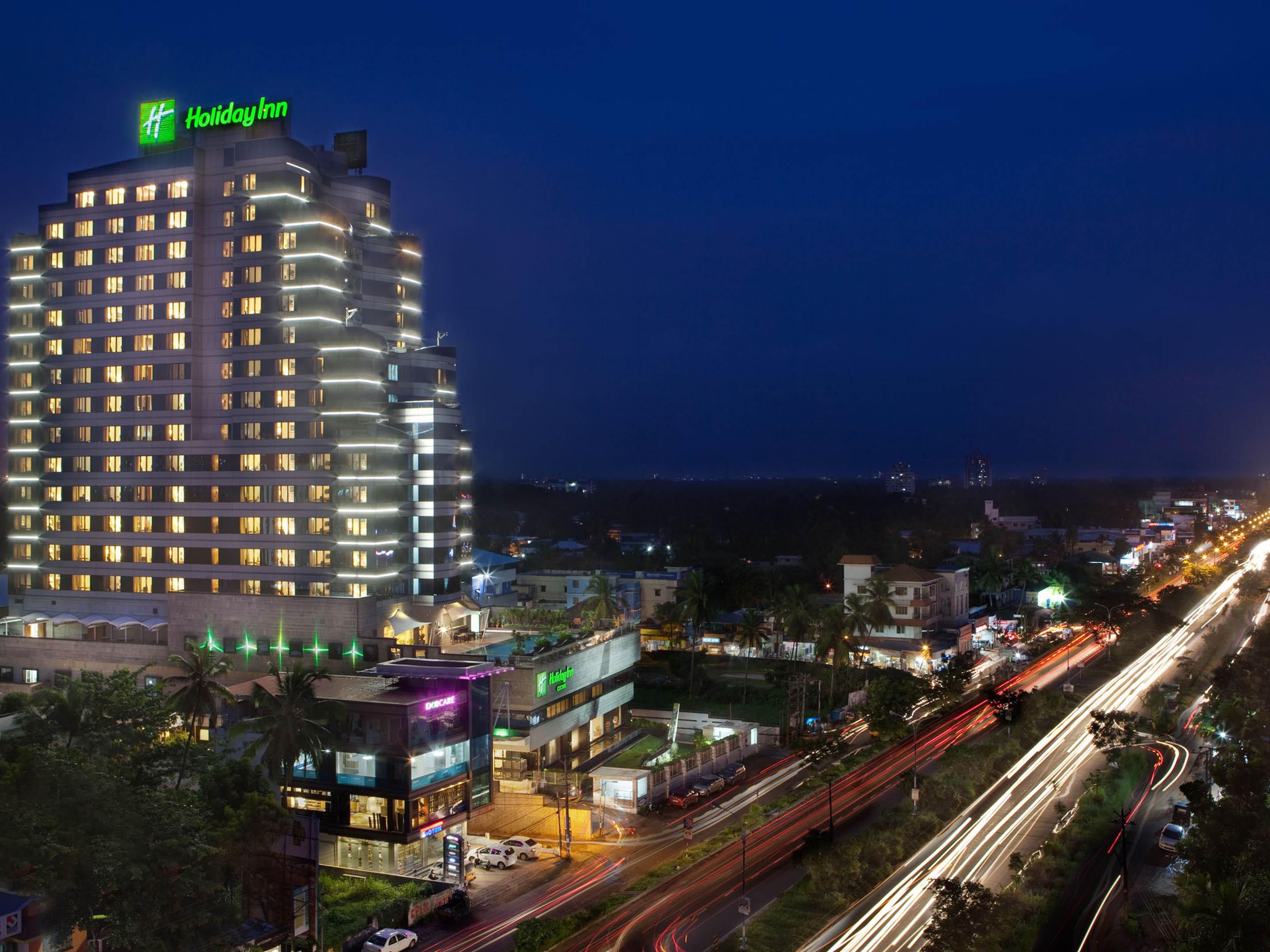 Hotel in Kochi | Holiday Inn Cochin Hotel