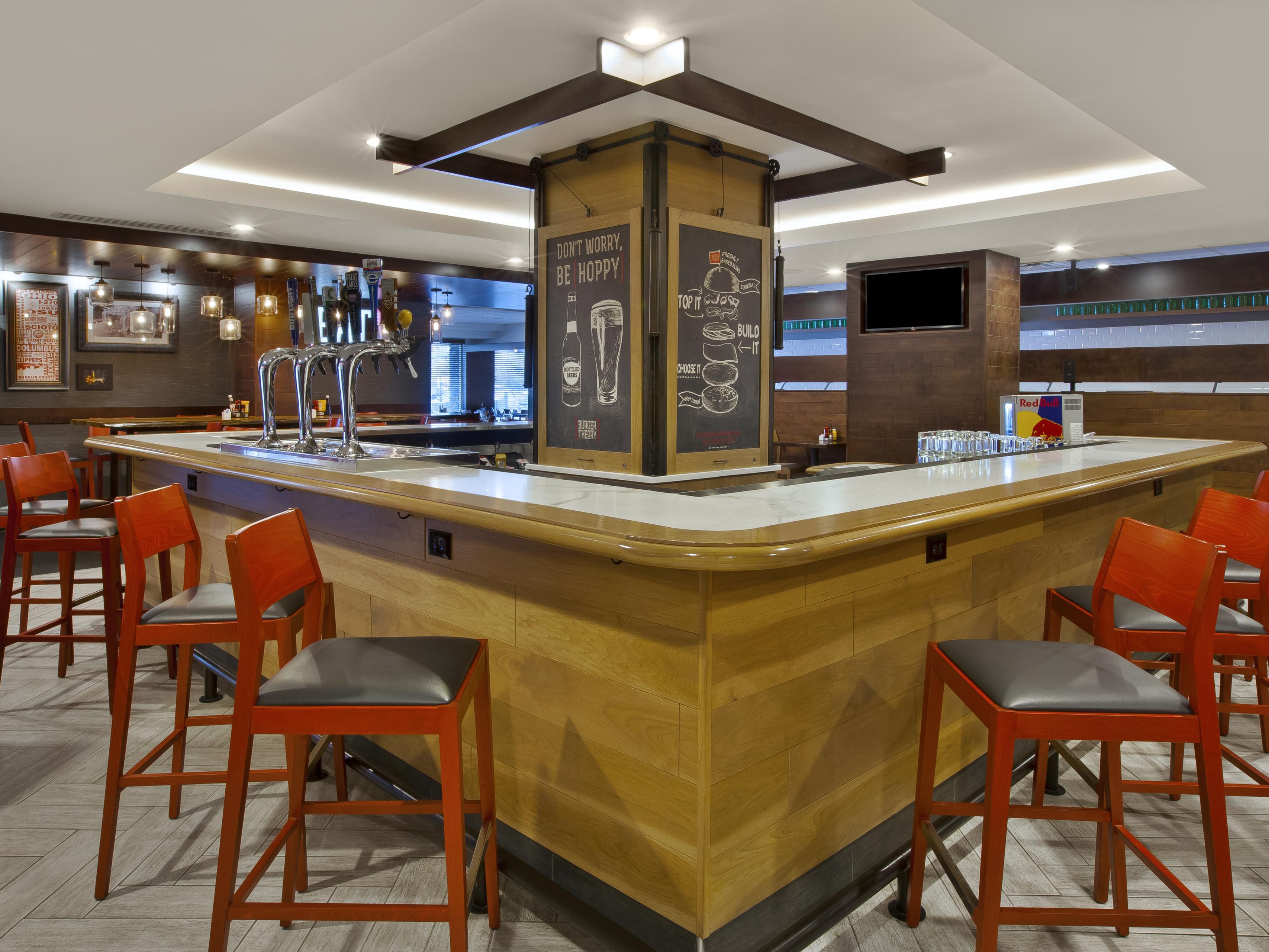 Hotel in Columbus | Holiday Inn Columbus Dwtn-Capitol Square Hotel