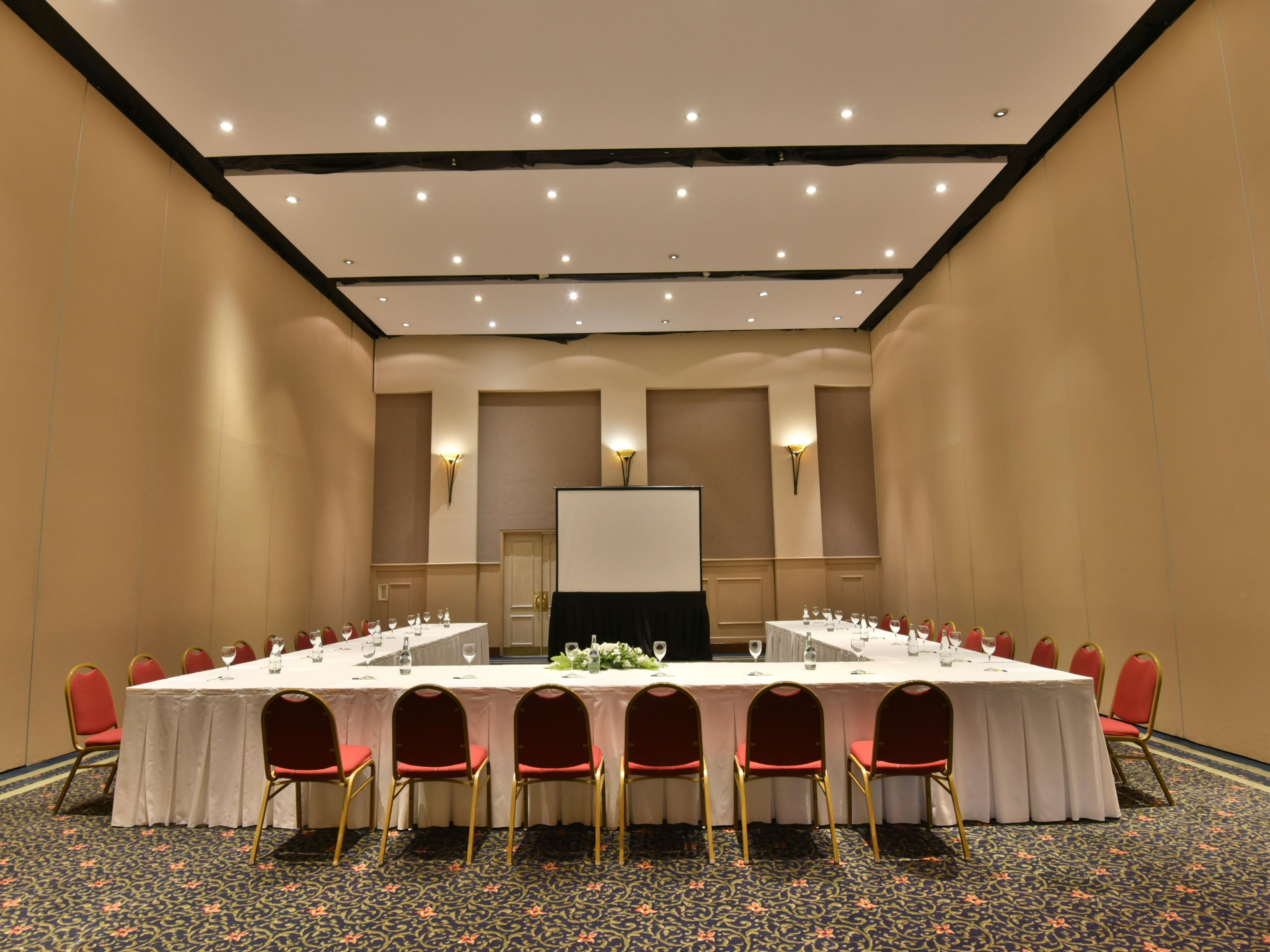 Salas de reuniones en Cordoba | Holiday Inn Cordoba – Grupos, salas de ...