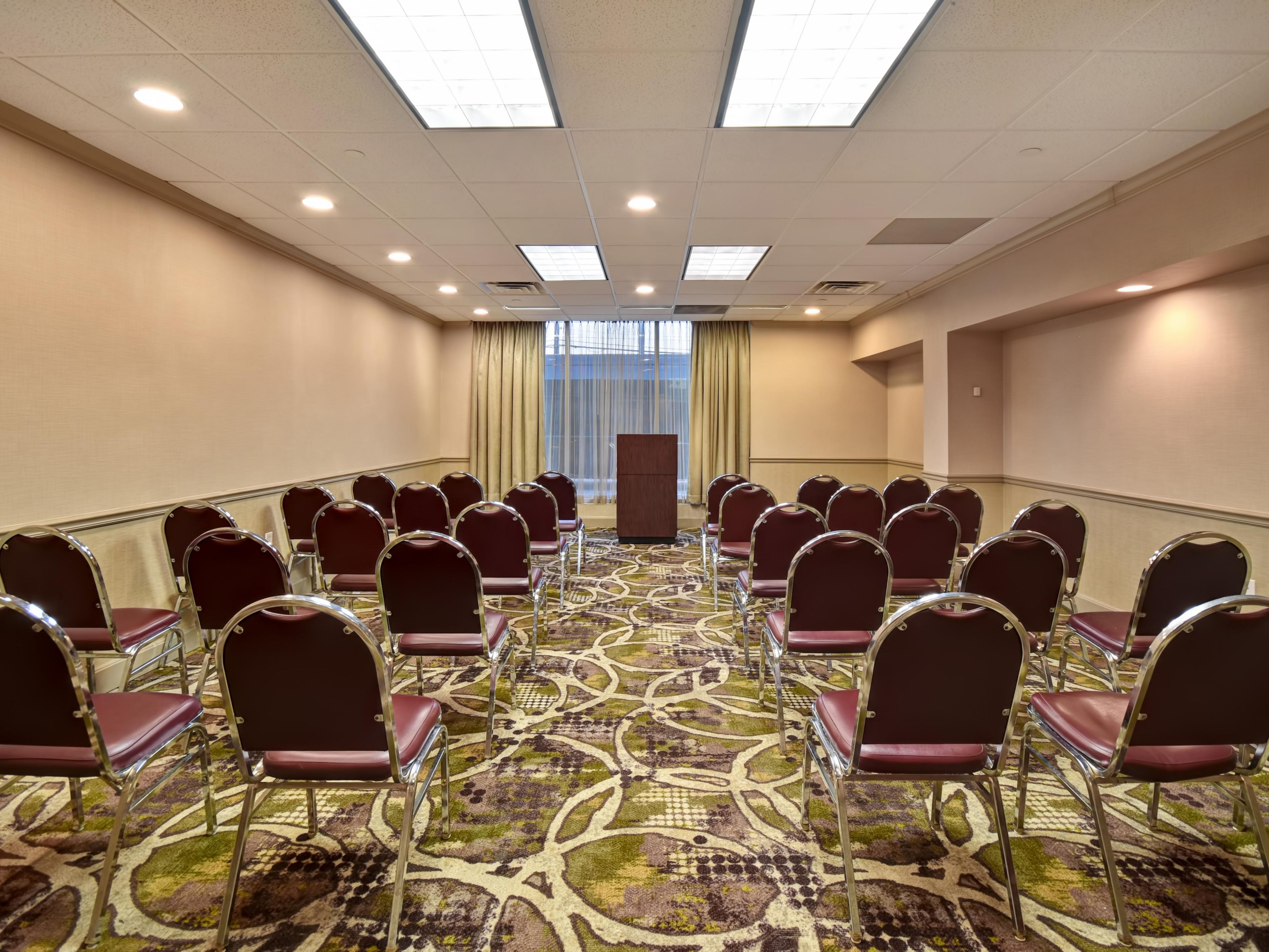 Hotel Covington KY | Holiday Inn Cincinnati-Riverfront