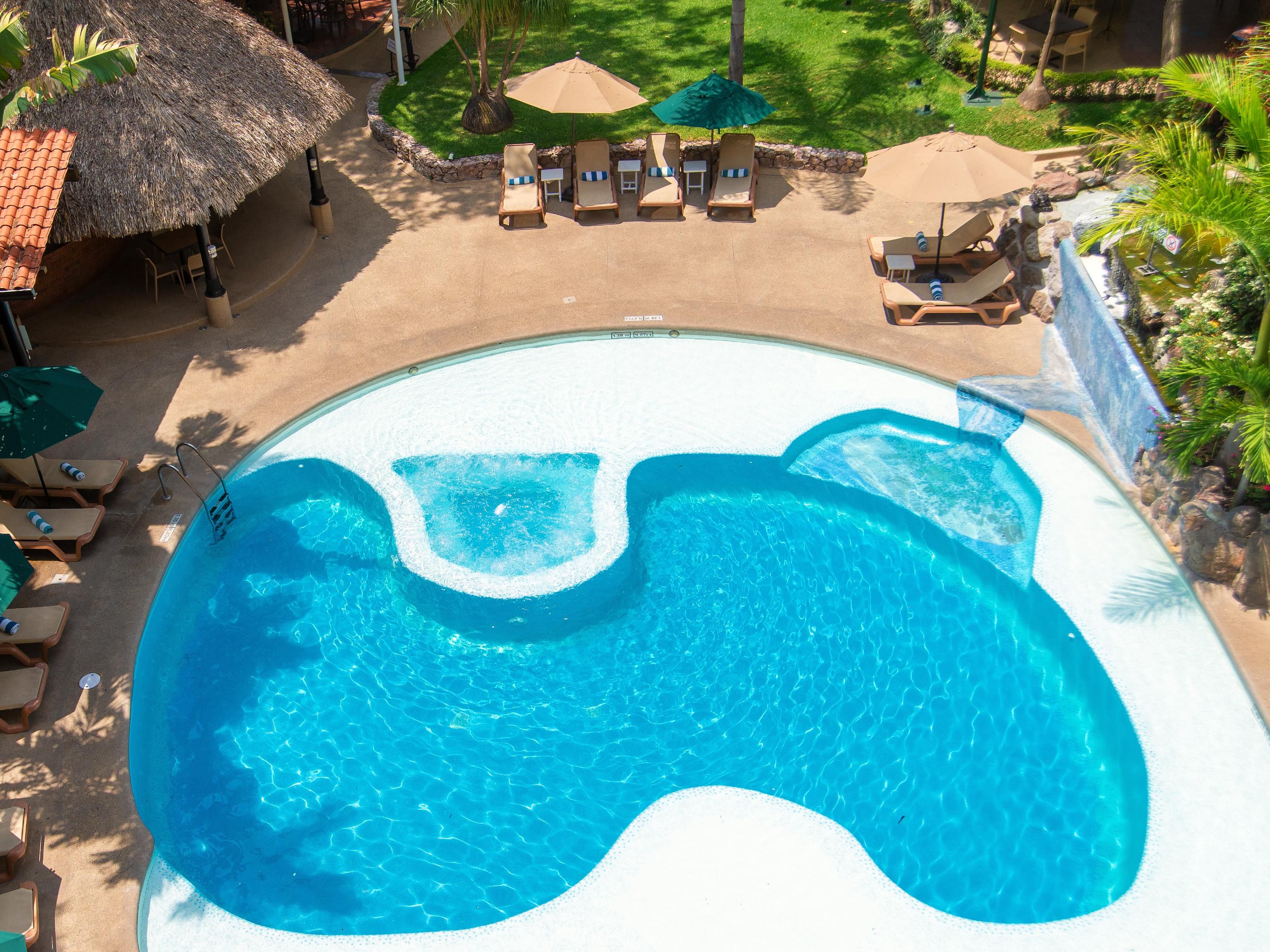 Cuernavaca Hotel Deals and Packages for Holiday Inn Cuernavaca