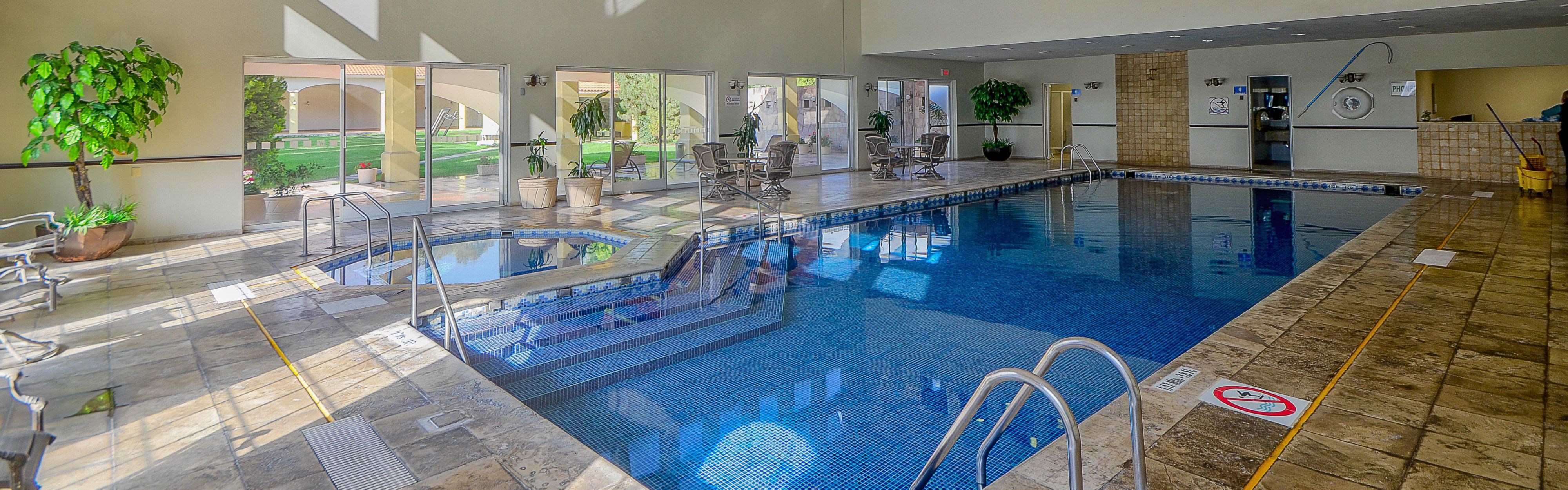 Holiday Inn Durango - Free Internet & More