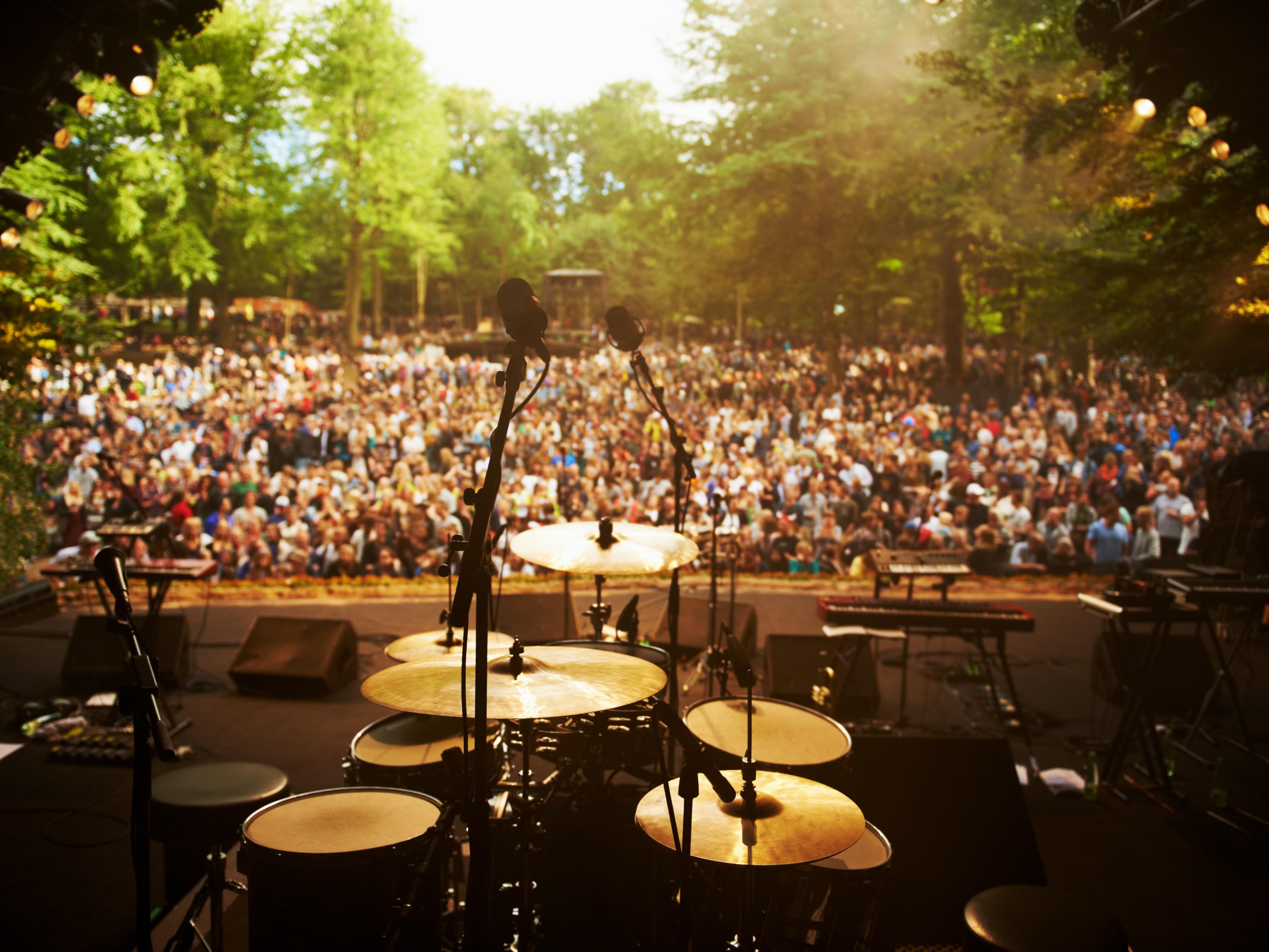 Eau Claire Hotels Near Campus | Holiday Inn Eau Claire South I-94