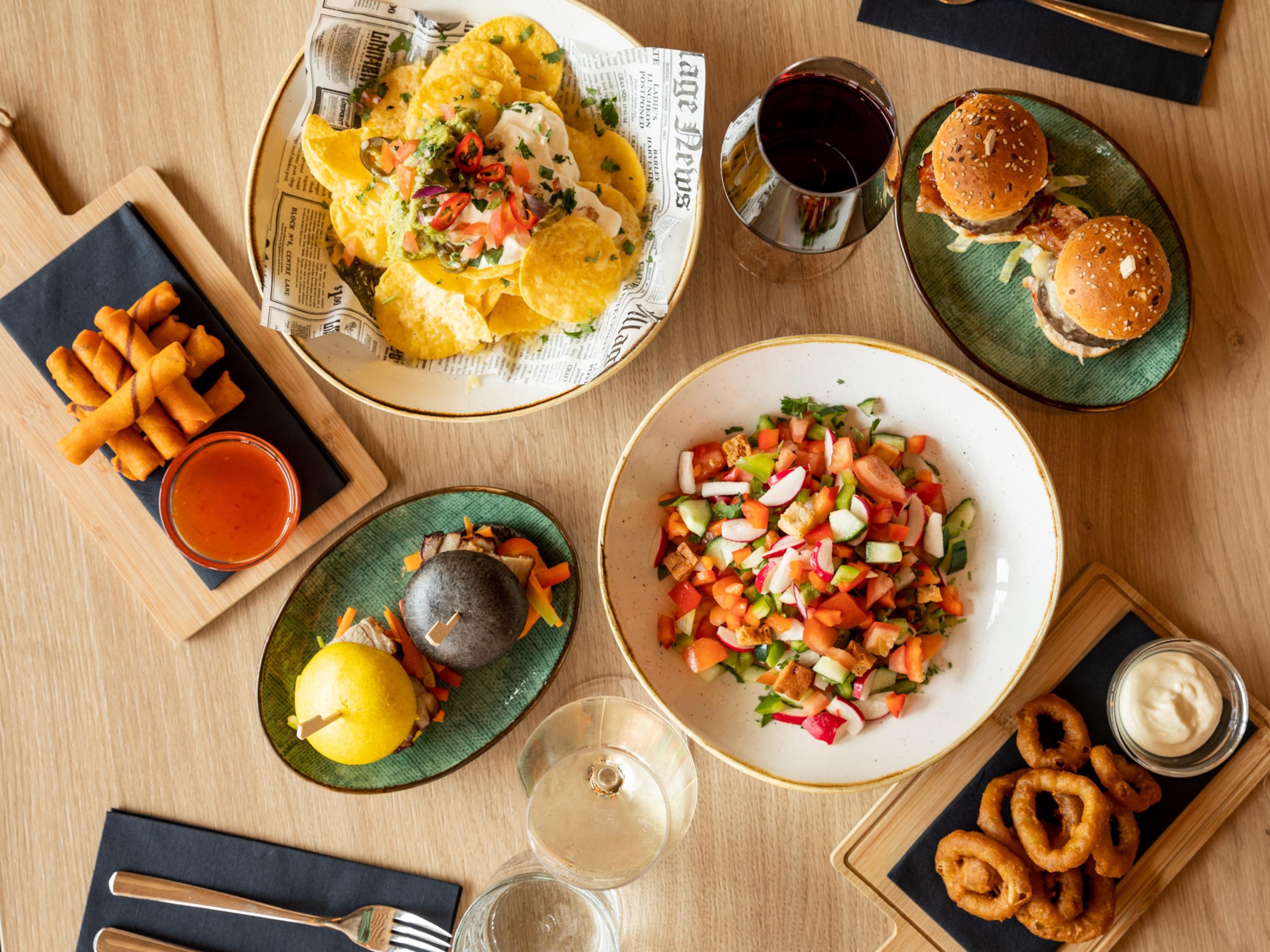 Holiday Inn Express Almere - Almere,