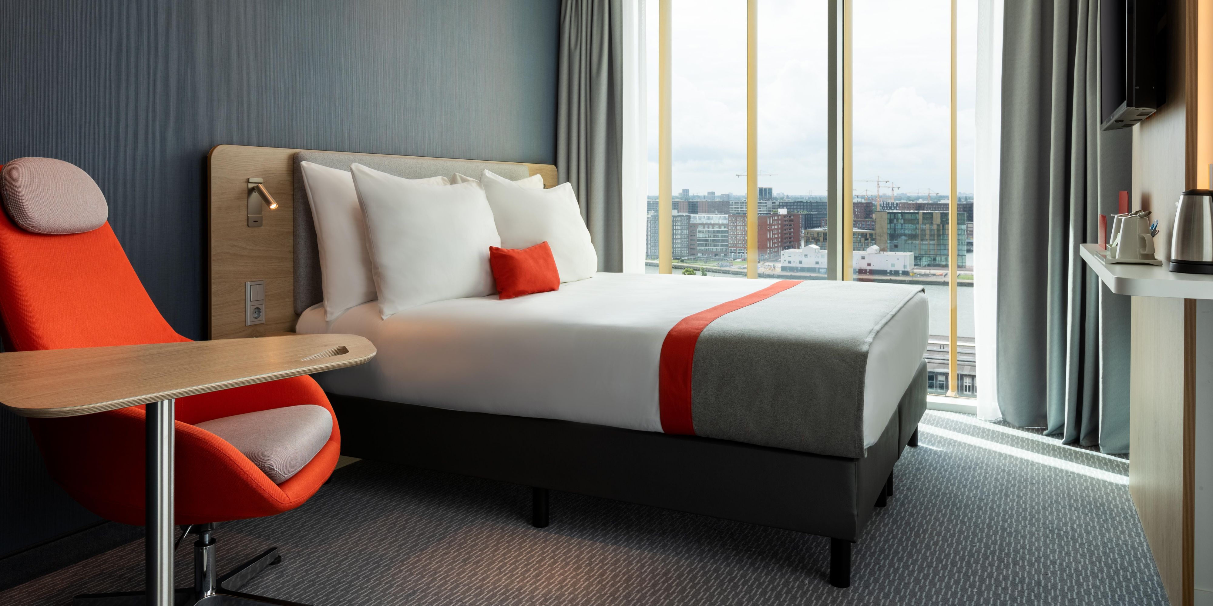 Holiday Inn Express Amsterdam - North Riverside - Amsterdam ...