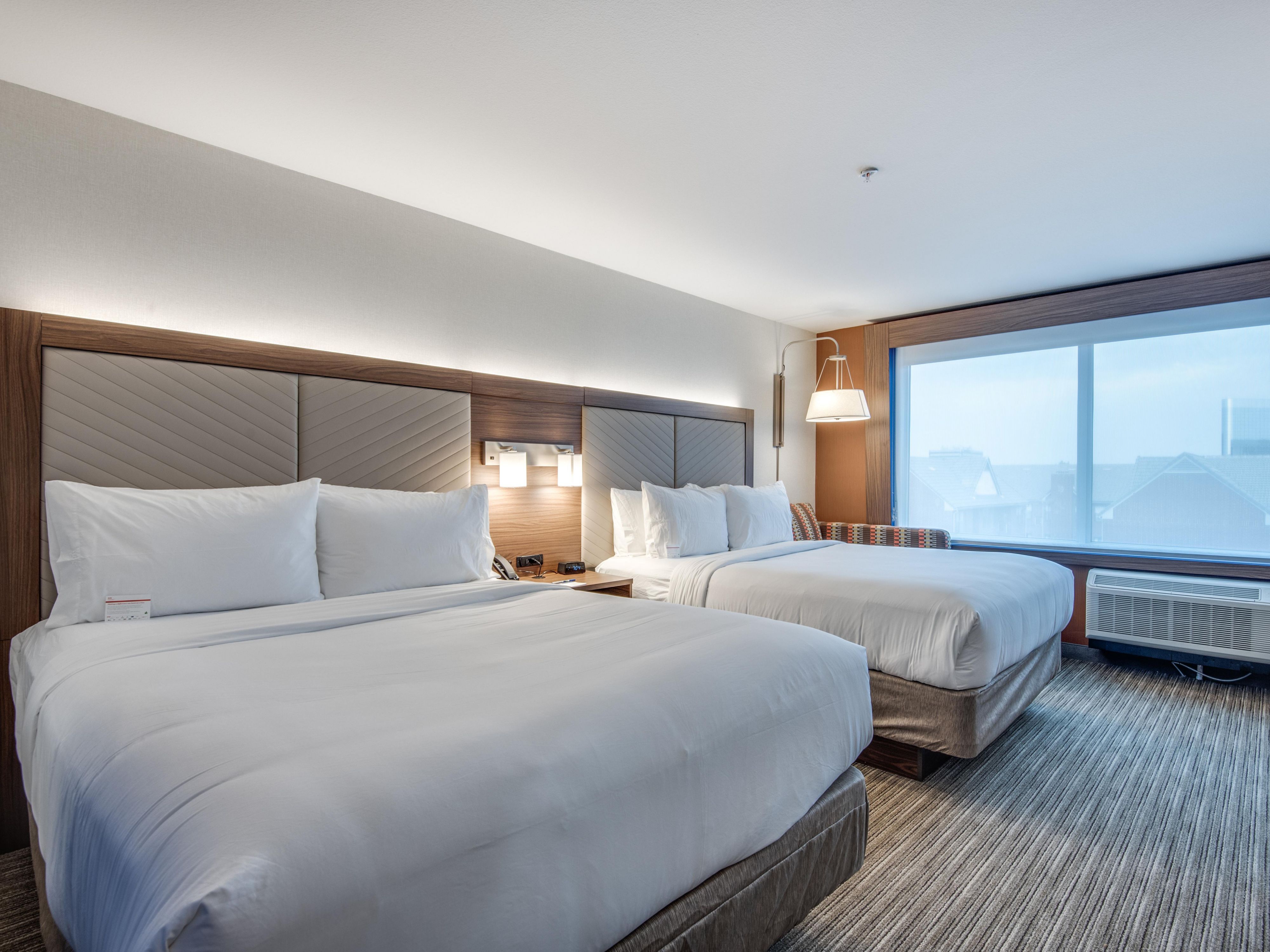 Hotel in Addison, TX | Holiday Inn Express & Suites Dallas North - Addison