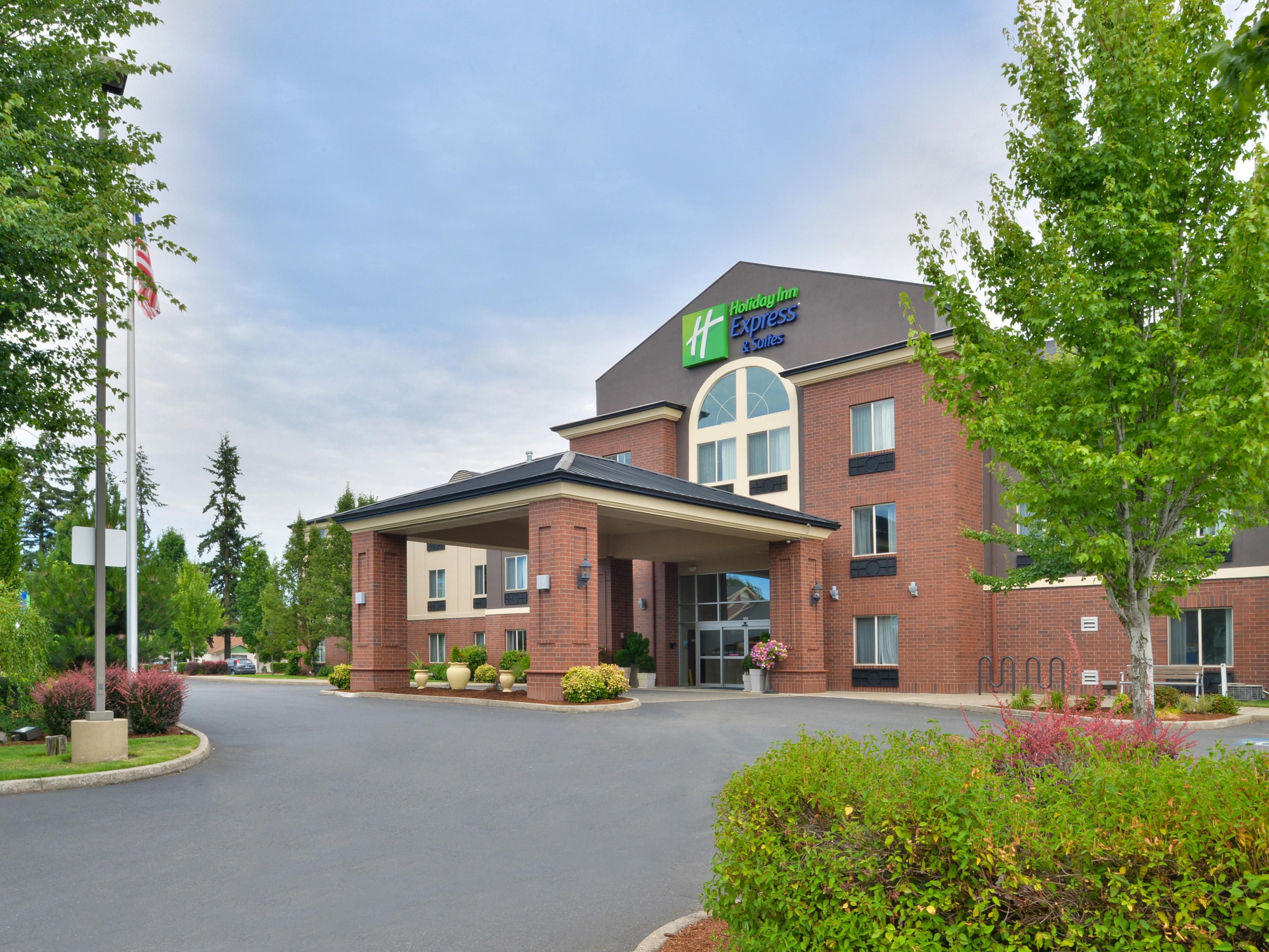 Hotels in Albany, Oregon | Holiday Inn Express & Suites Albany