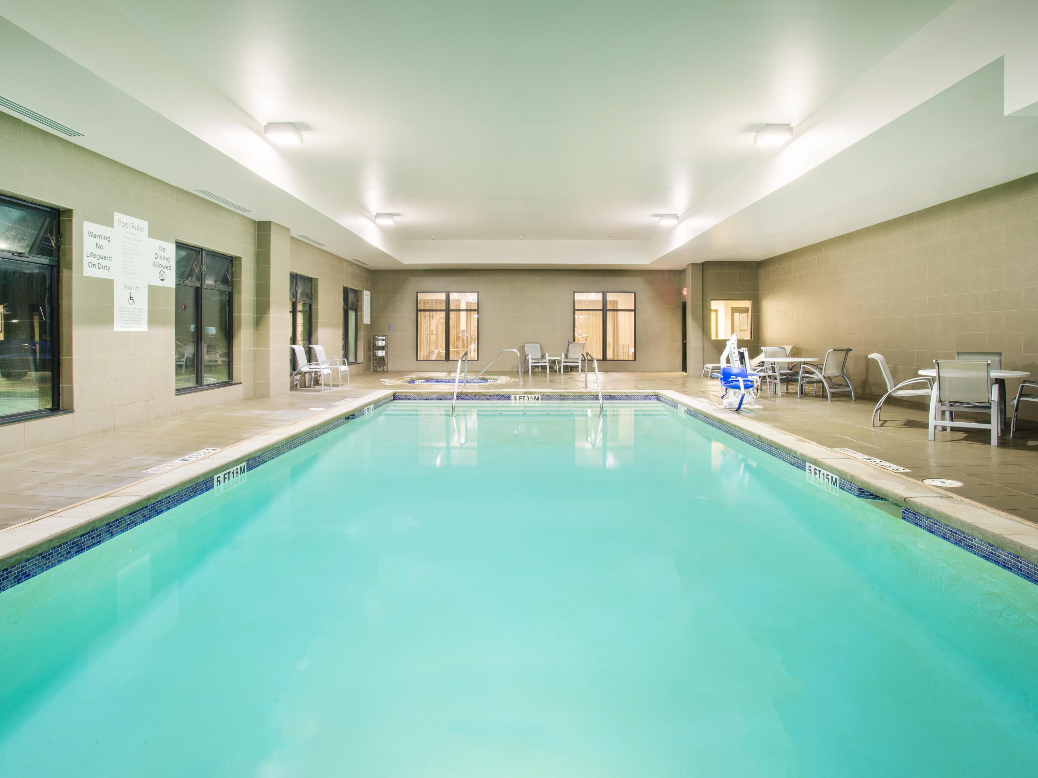 Hotel in Amarillo, TX | Holiday Inn Express & Suites Amarillo West