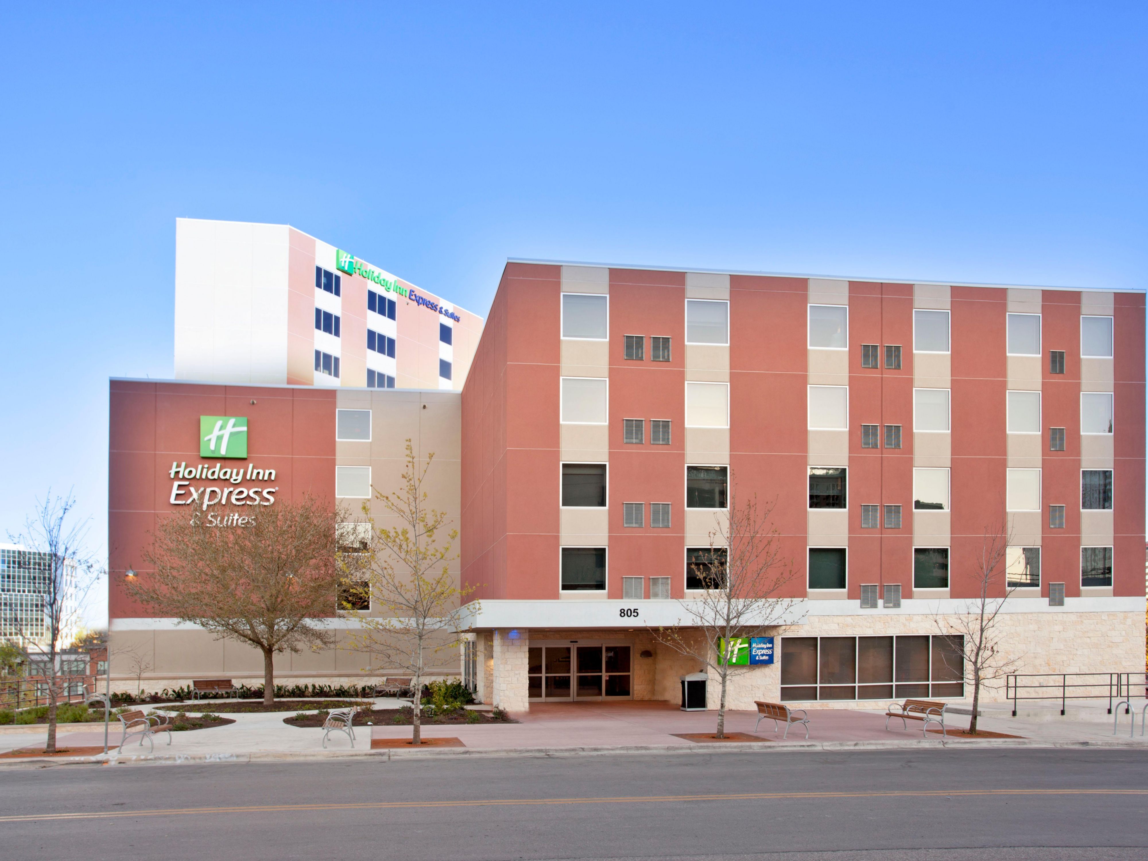 Downtown Austin Hotels | Holiday Inn Express & Suites Austin Downtown ...
