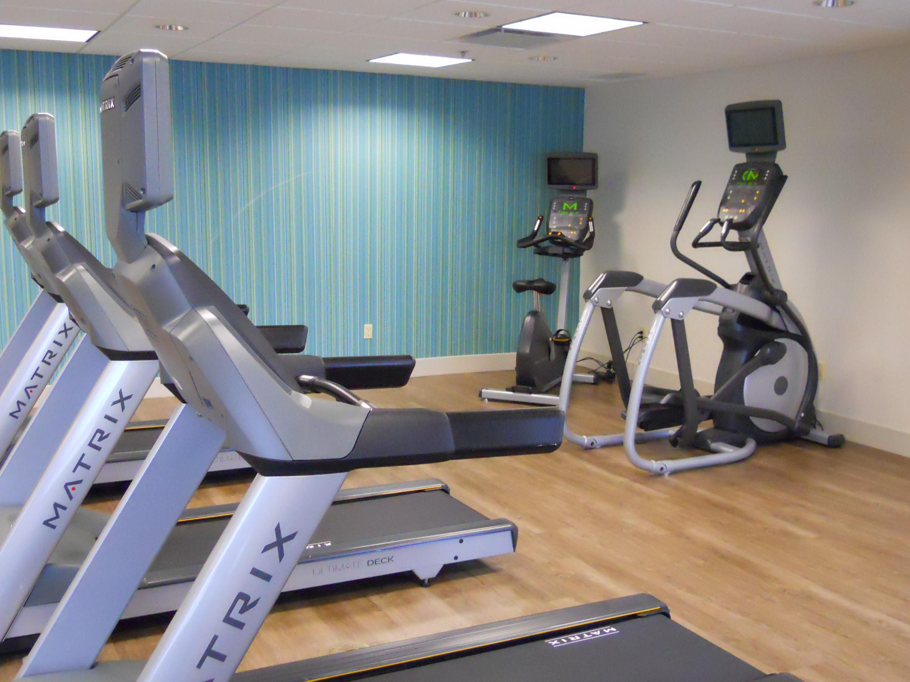 Hotels in Bethlehem, PA | Holiday Inn Express & Suites Bethlehem Arpt ...