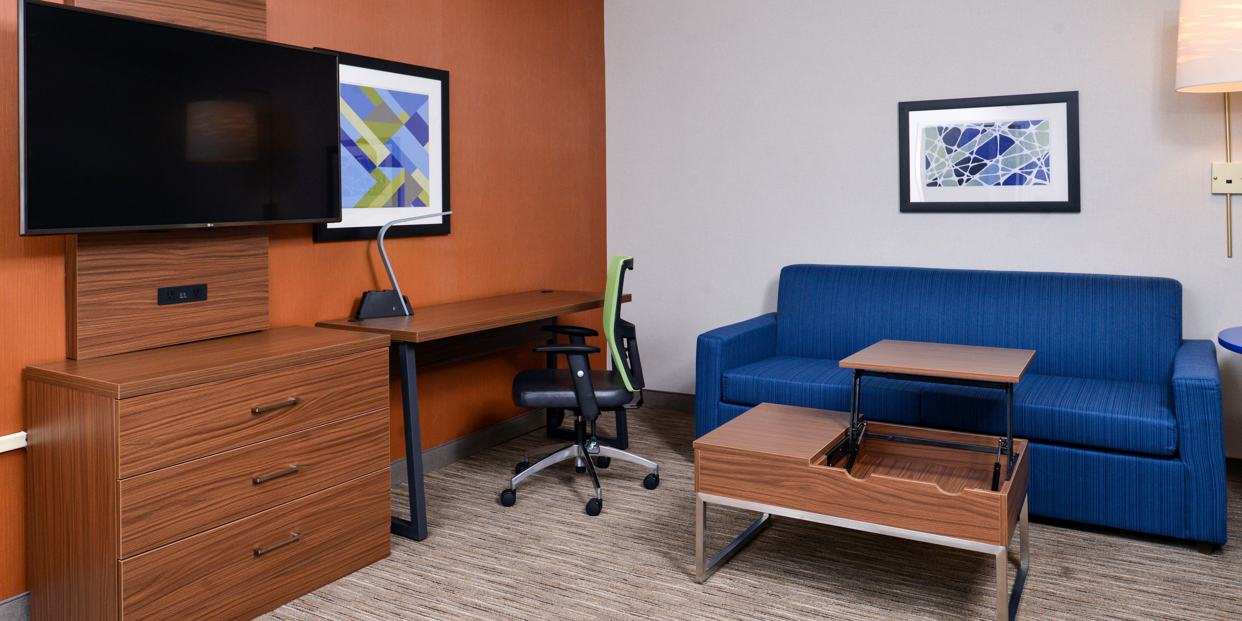 Holiday Inn Express & Suites Buffalo Downtown - Medical CTR Guest Room ...