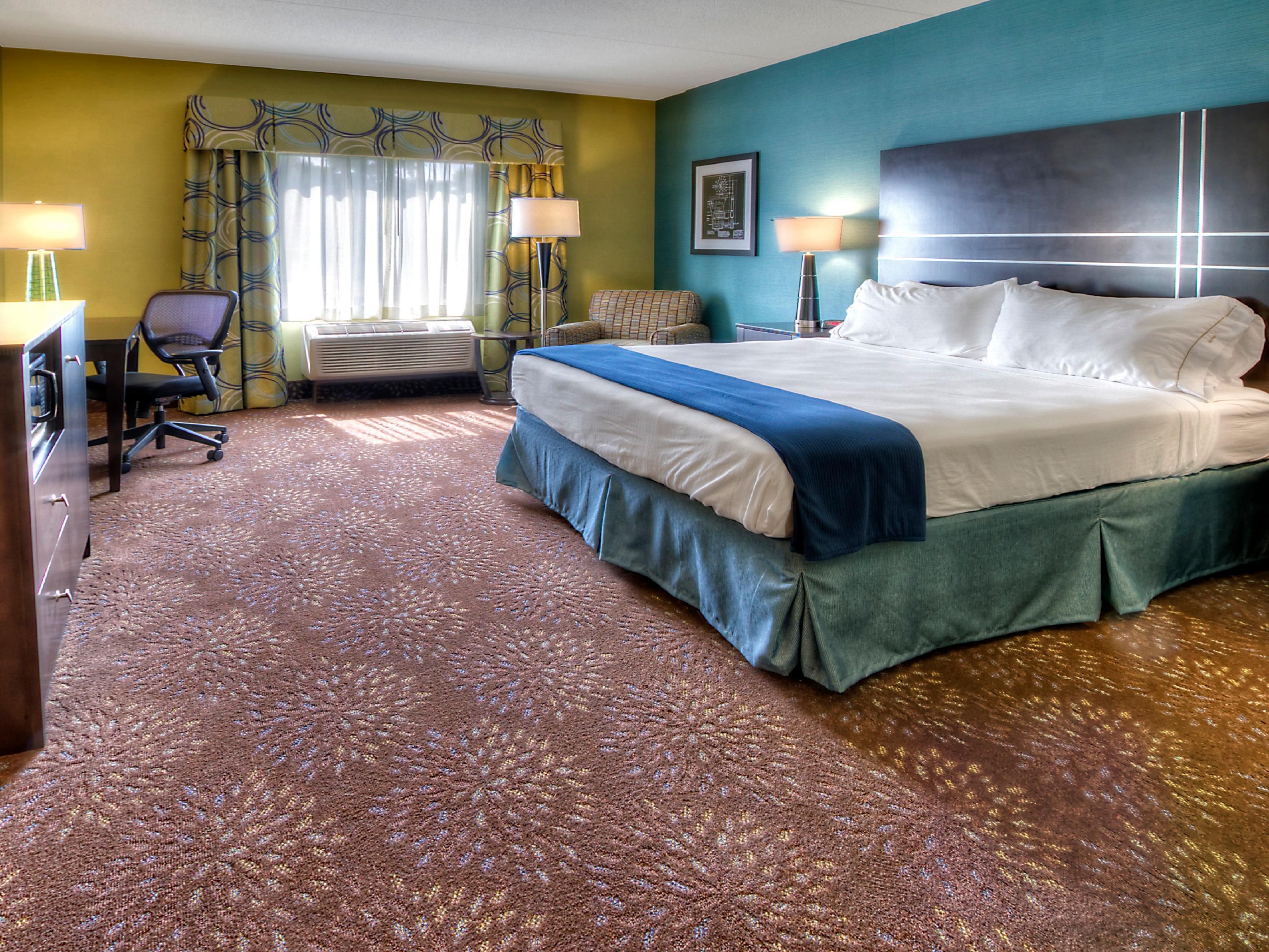 Rooms & Suites