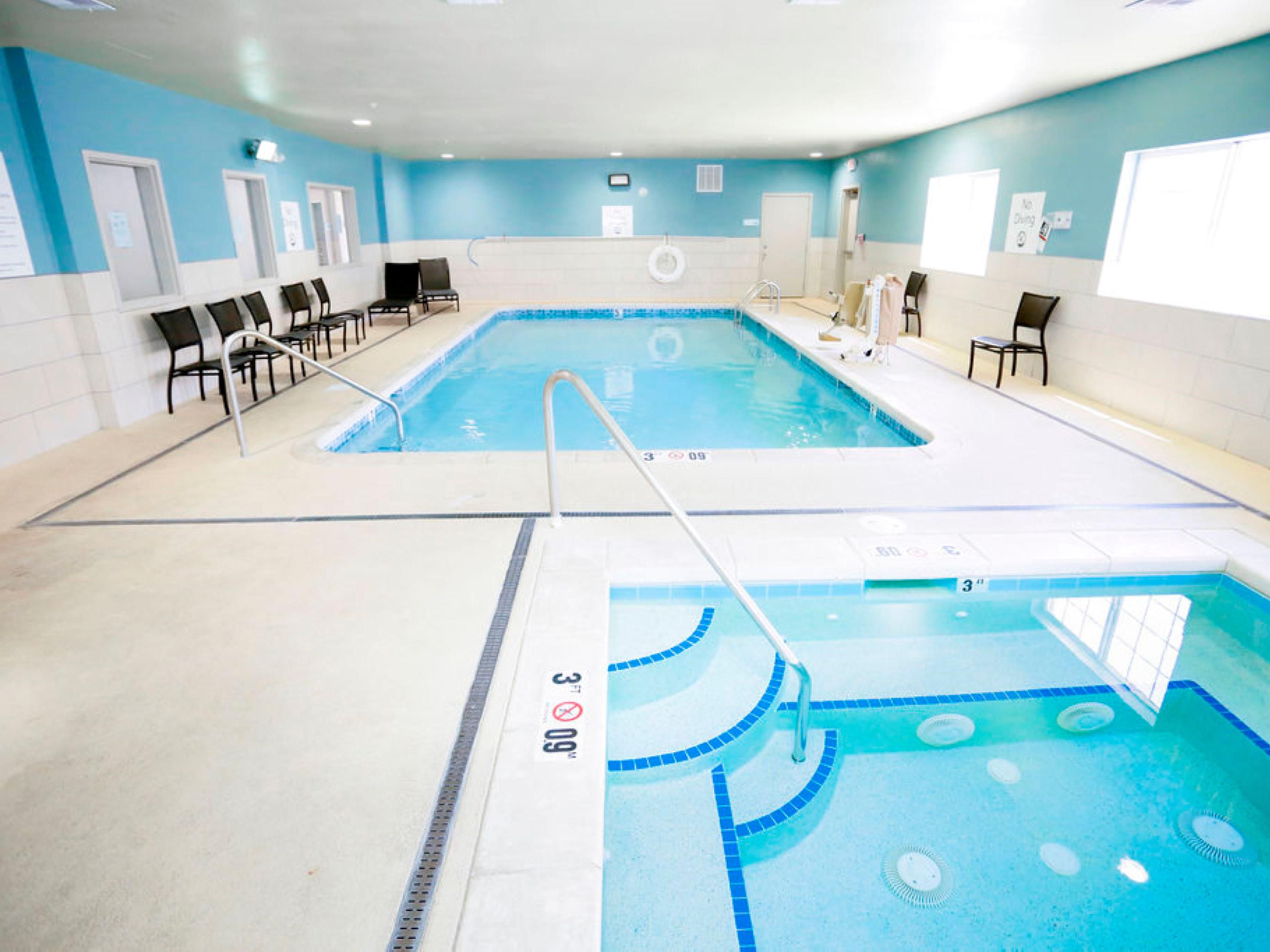 Holiday Inn Express & Suites Carlsbad - Carlsbad, United States