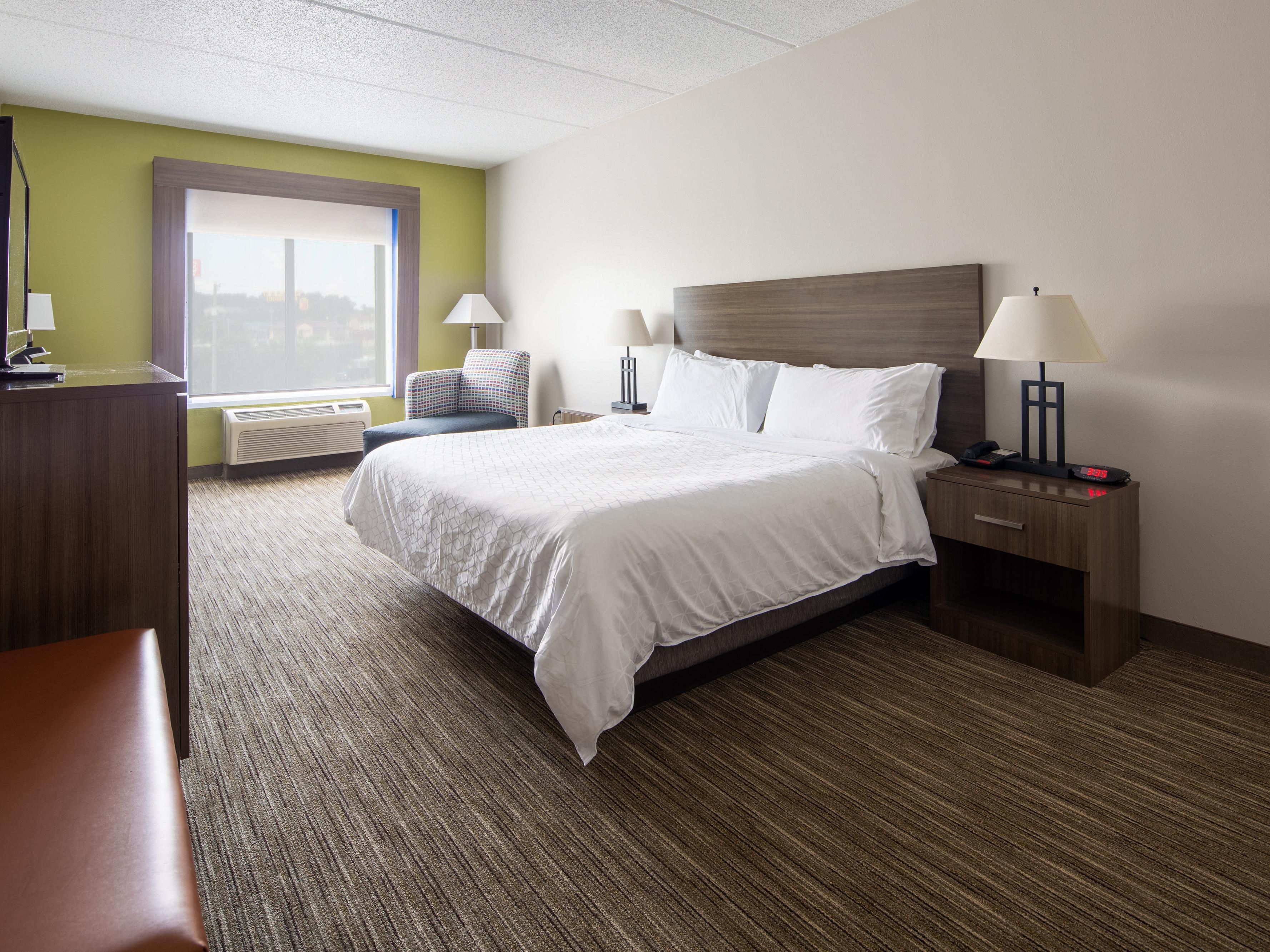 Holiday Inn Express & Suites Chattanooga-Lookout Mtn Guest Room & Suite ...