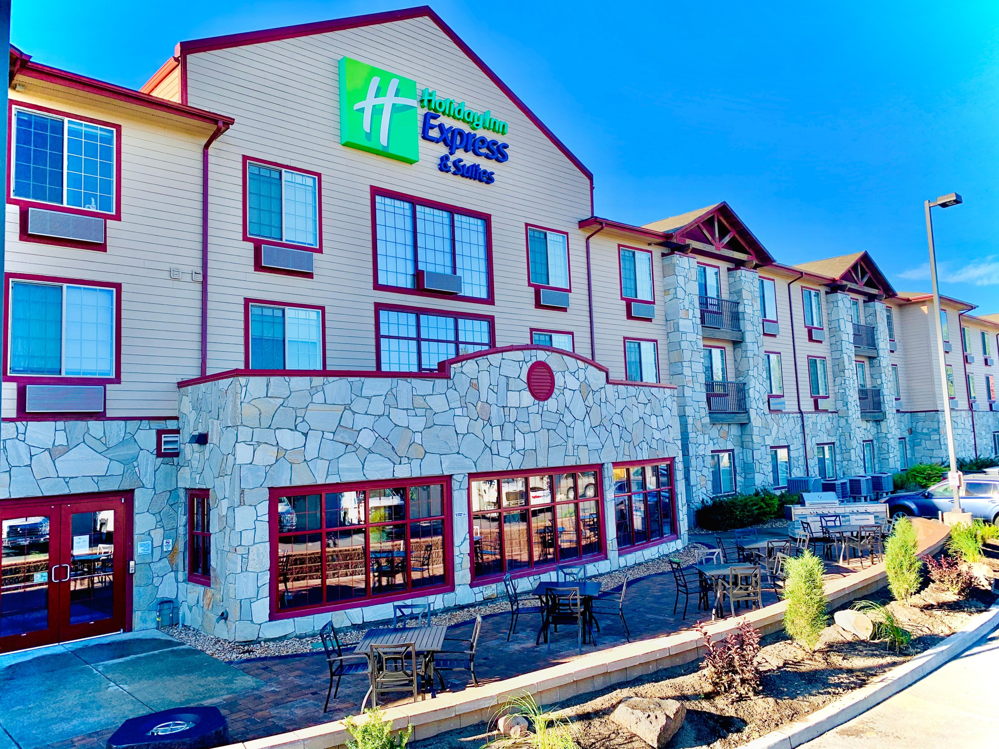 Hotel in Cheney, WA | Holiday Inn Express & Suites Cheney