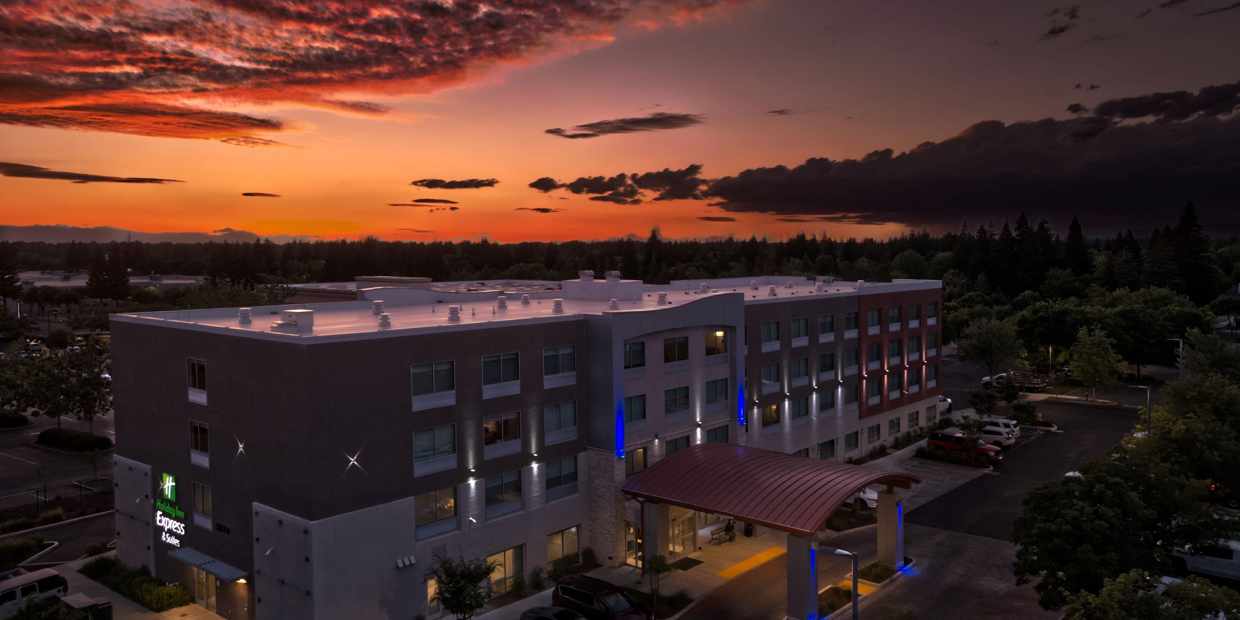 Chico Hotels | Holiday Inn Express & Suites Chico