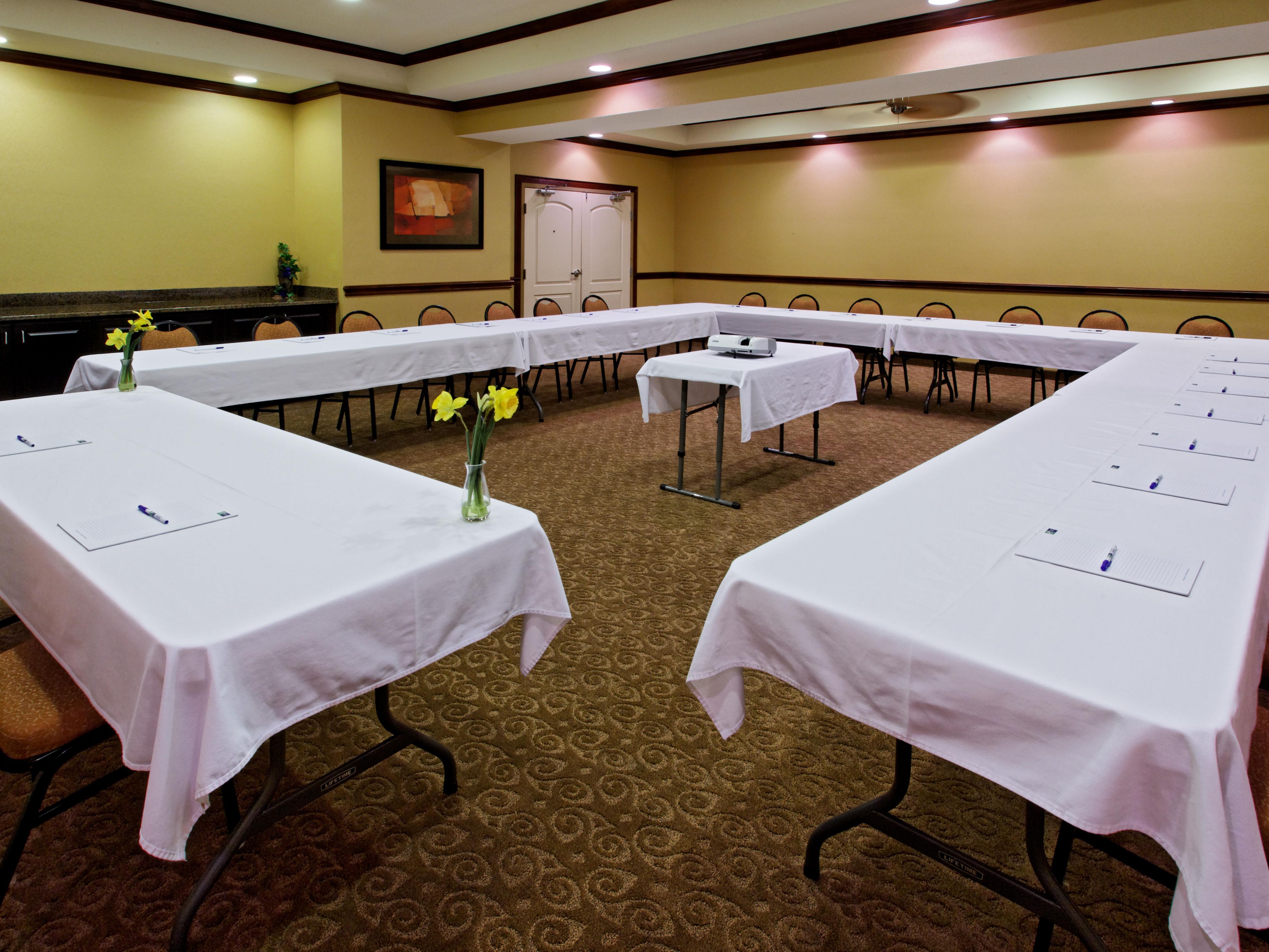 Holiday Inn Express & Suites Cleburne - Cleburne, United States